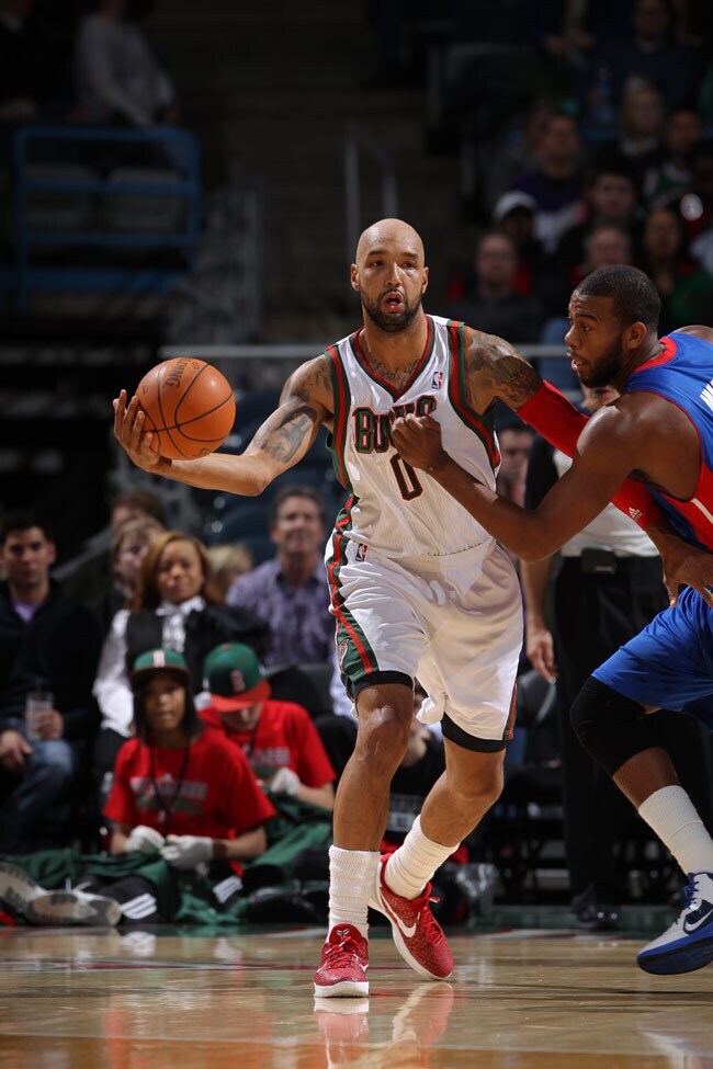 Bucks vs Pistons - 1/30/12 Photo Gallery | NBA.com