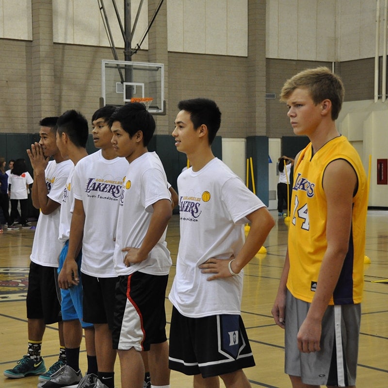 Lakers Visit Local High Schools | NBA.com