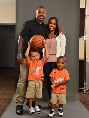 Suns Retorter: It's a Family Affair for Isaiah Thomas | Phoenix Suns