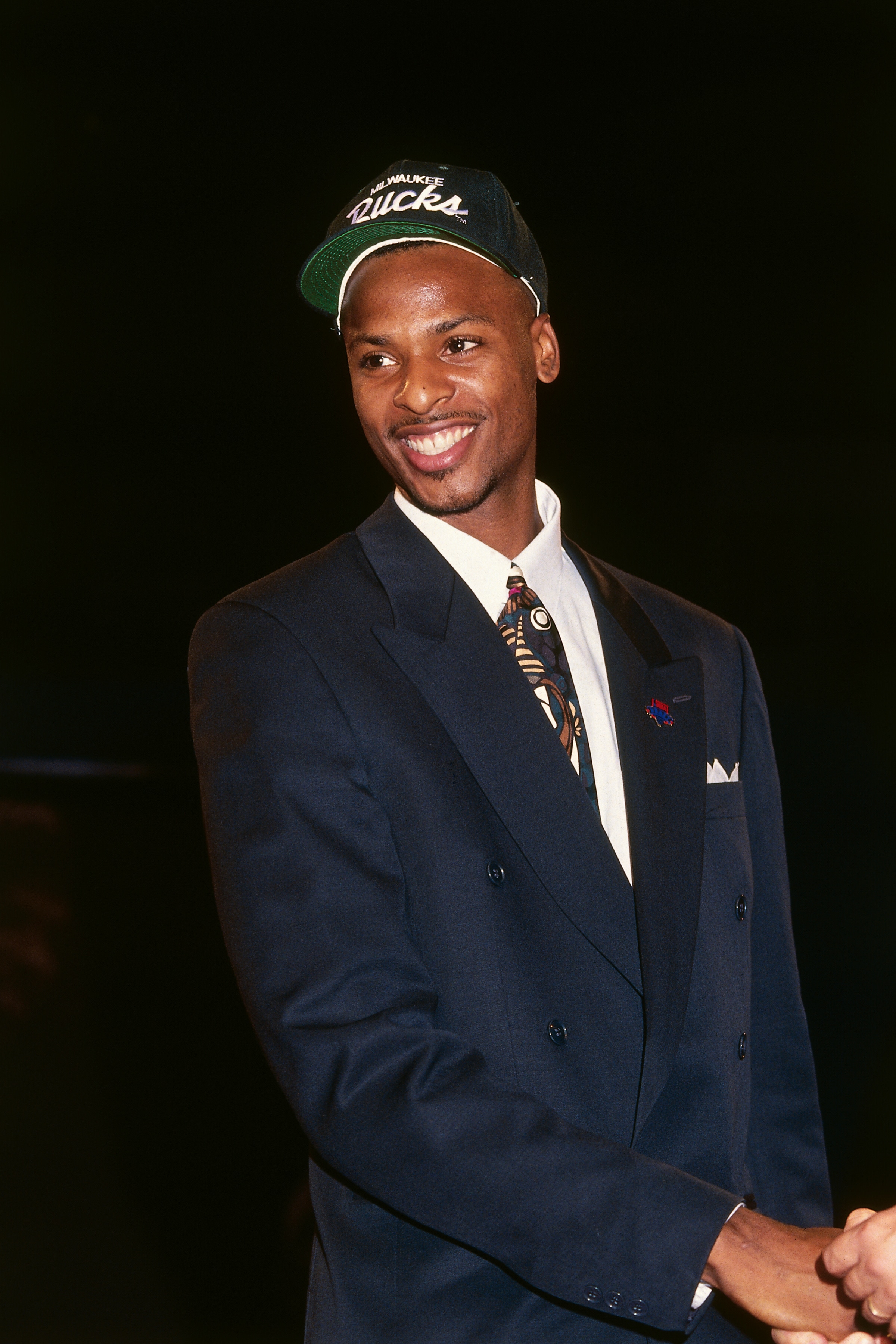 Searching for the Most 90s Bucks Player | NBA.com