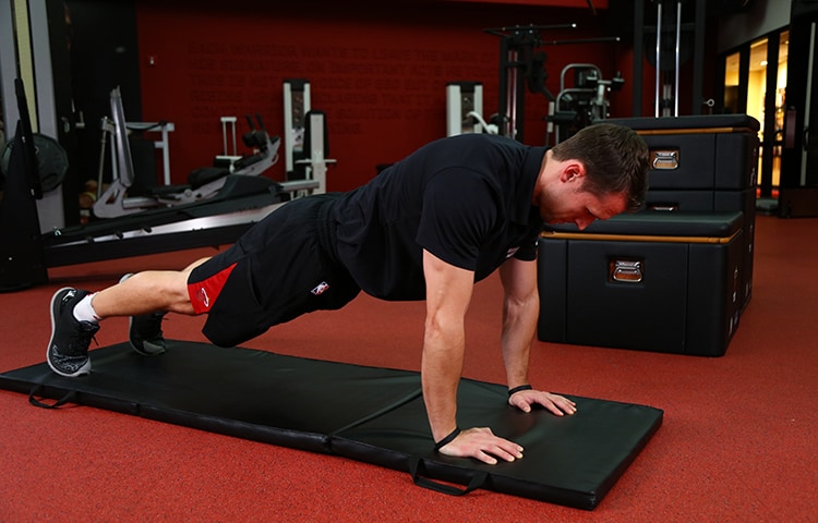 Get Fit With The Pros: Bird Dogs and Push-Ups | NBA.com