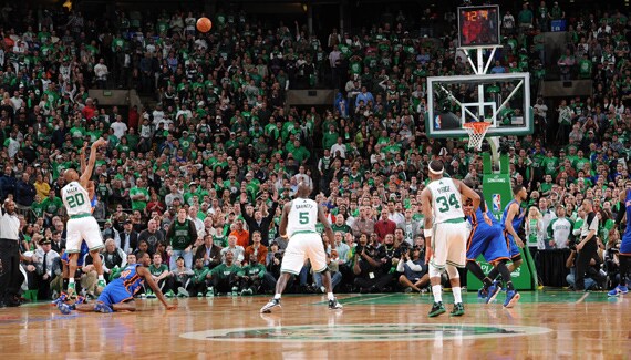 Allen Drills Clutch 3 Thanks to Perfect Execution | NBA.com