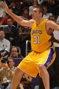 Chris Mihm: Finding His Footing | NBA.com