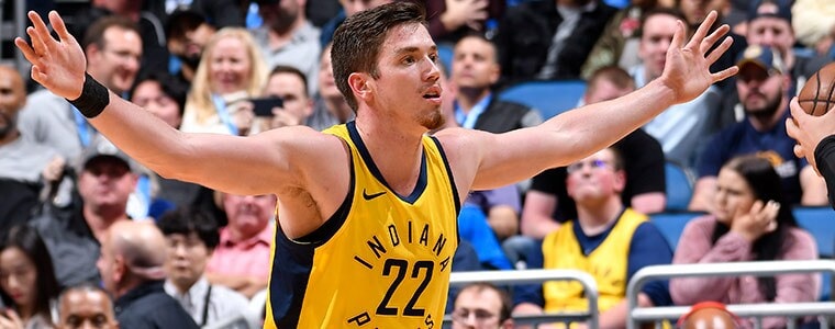 Leaf Gets Another Glimpse of Opportunity | NBA.com