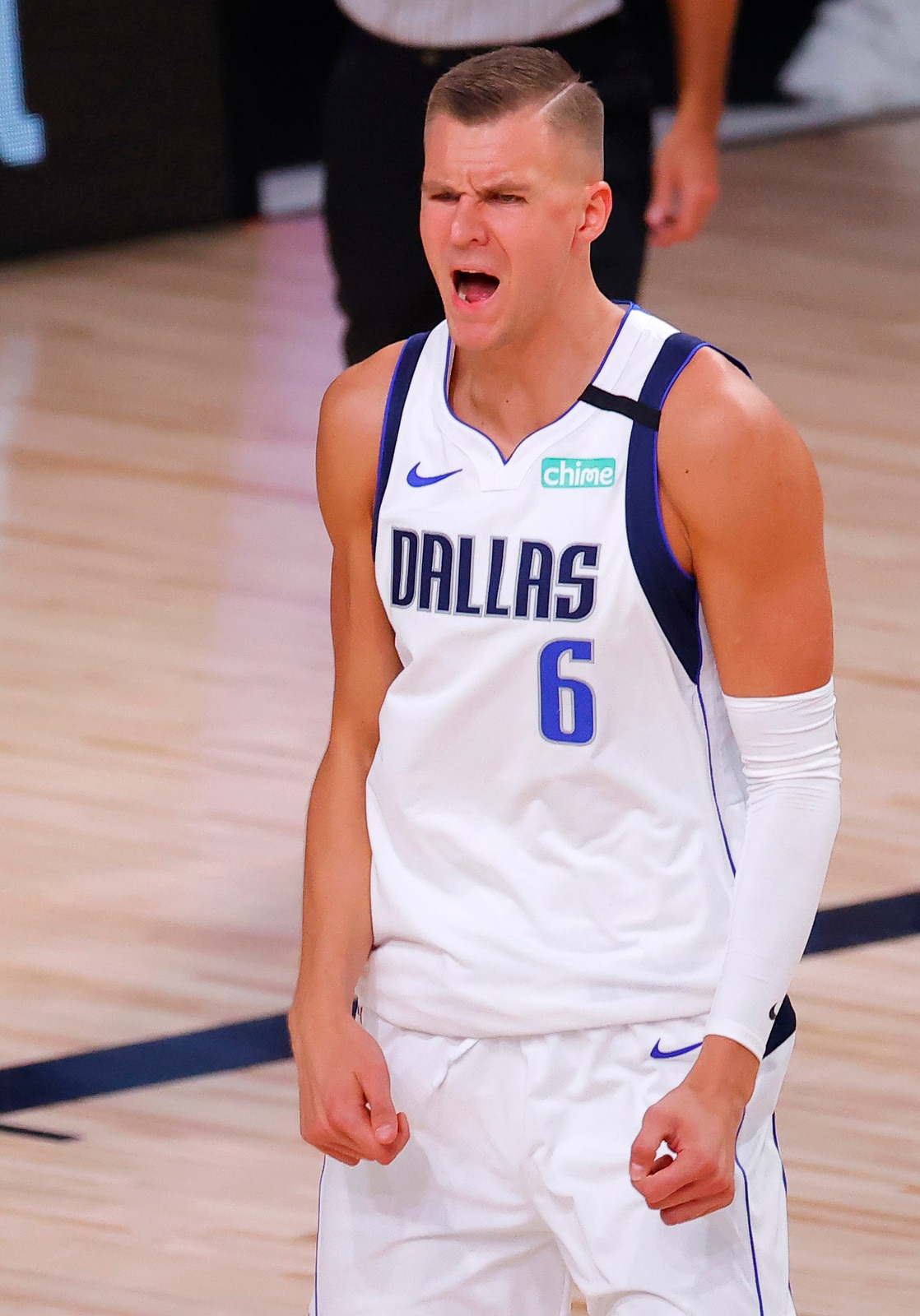 Porzingis will start at Charlotte | Dallas Mavericks