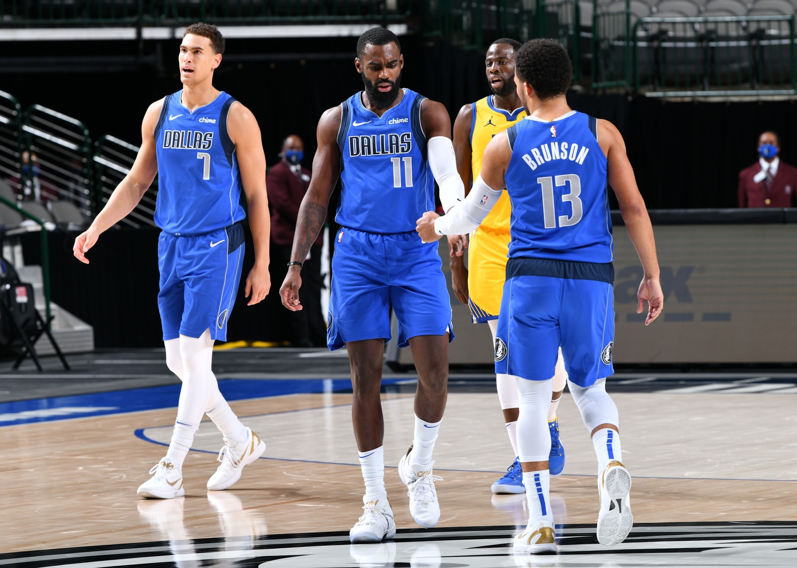 Mavs have invited essential workers to attend upcoming home games ...