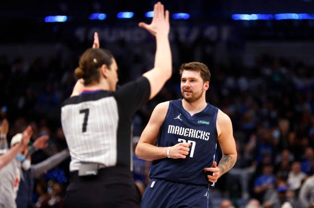 Sizzling Luka ‘had to go to work,’ as Mavericks knock off Clippers ...
