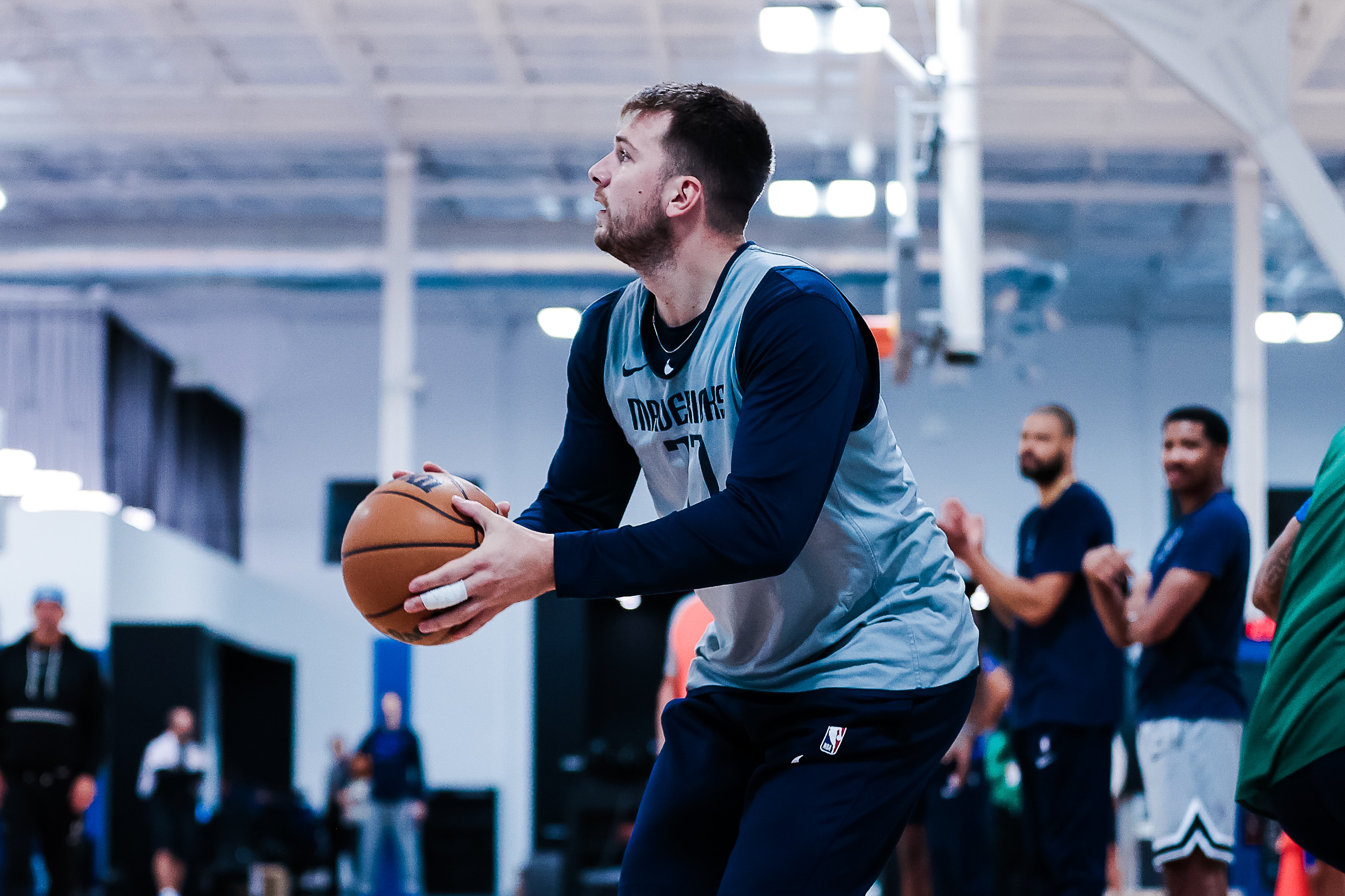 Mavs briefs: Fear (and excitement) of the unknown, plus roster cuts ...