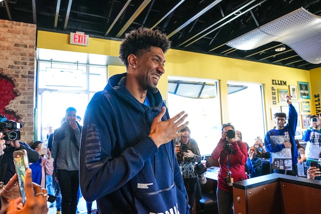 Mavs’ Christian Wood Wins Chime Community Spotlight For January 2023 ...