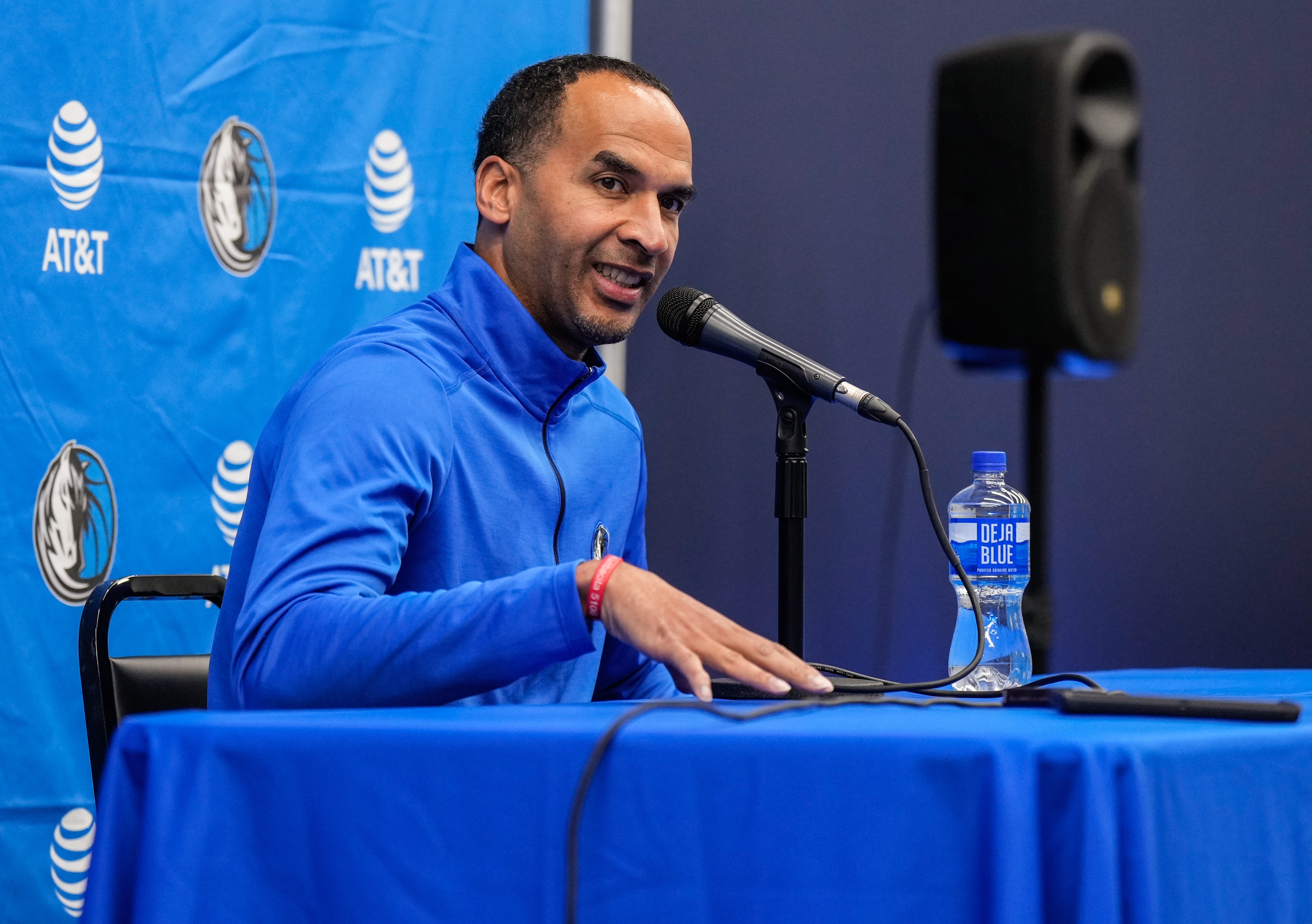Harrison details difference between Porzingis, Irving trades | Dallas ...