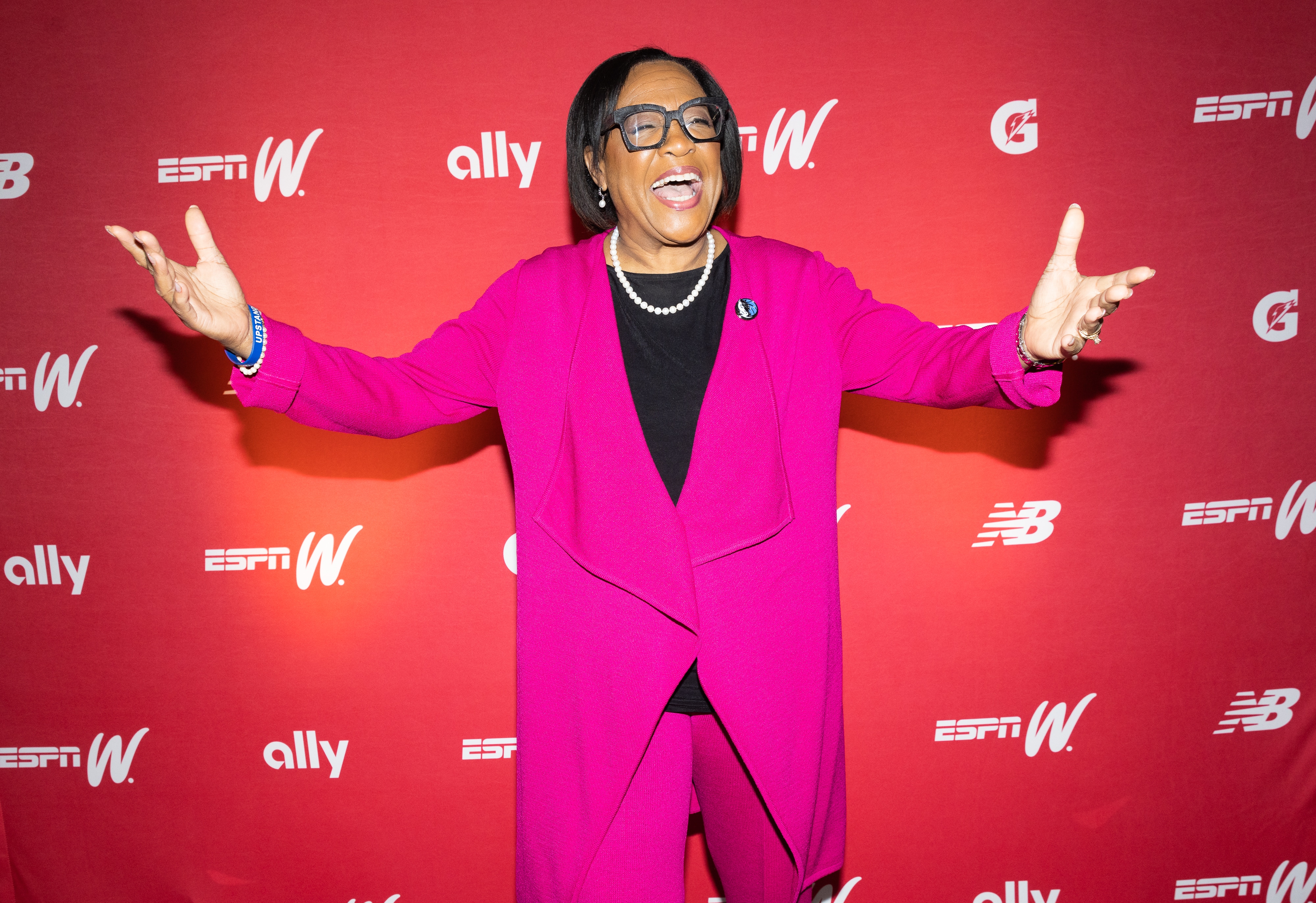 Mavs CEO Cynt Marshall represents franchise at espnW Summit | Dallas ...
