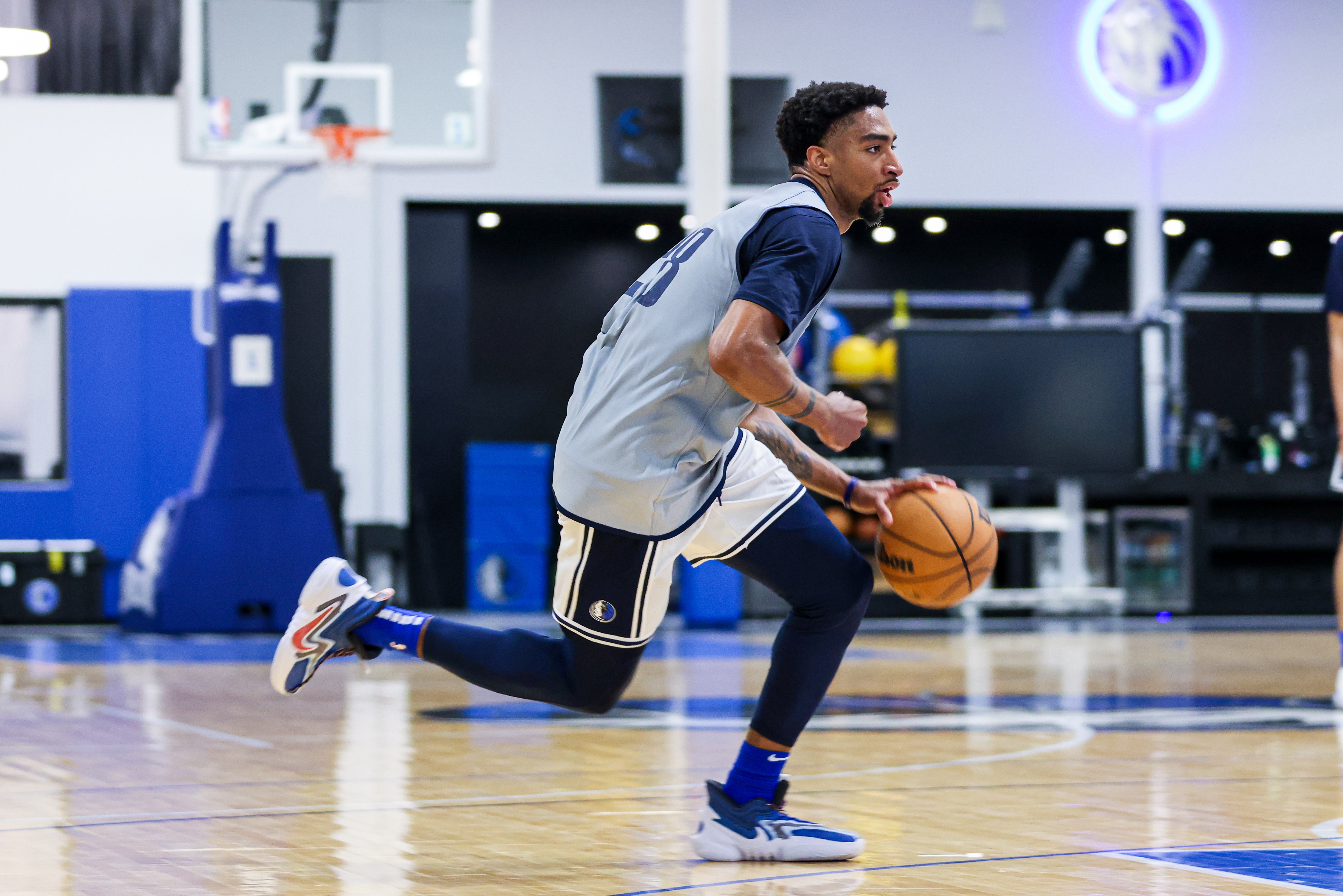 Burns brings defense-first attitude to Mavs’ summer league | Dallas ...