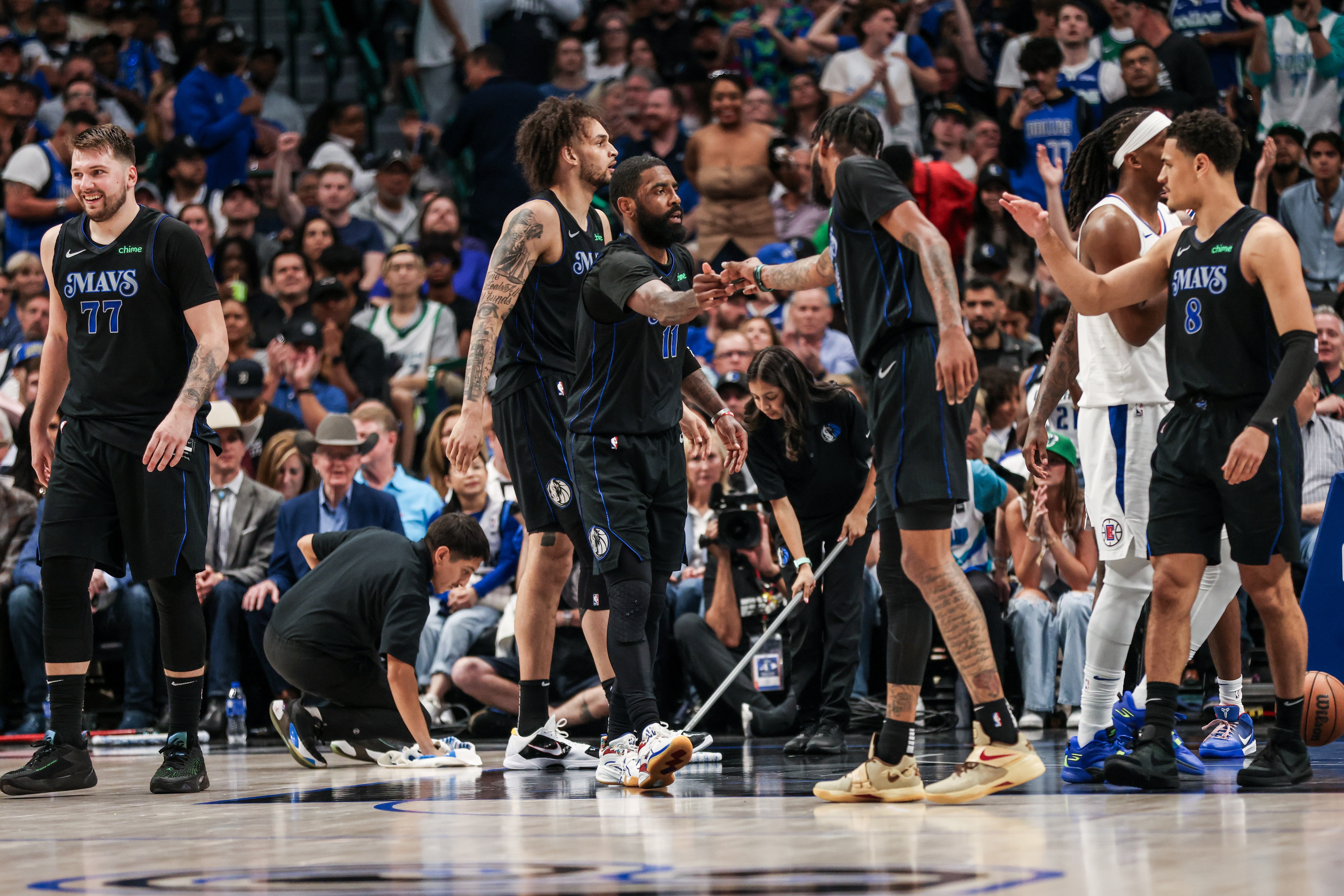 Mavs eliminate Clippers — finally — 114-101, win series in six games ...