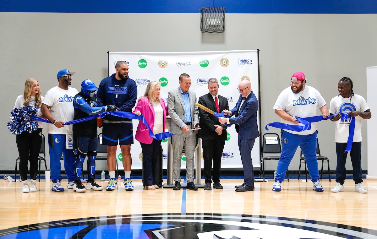 Jared Dudley stresses second chances at Mavericks’ court dedication ...