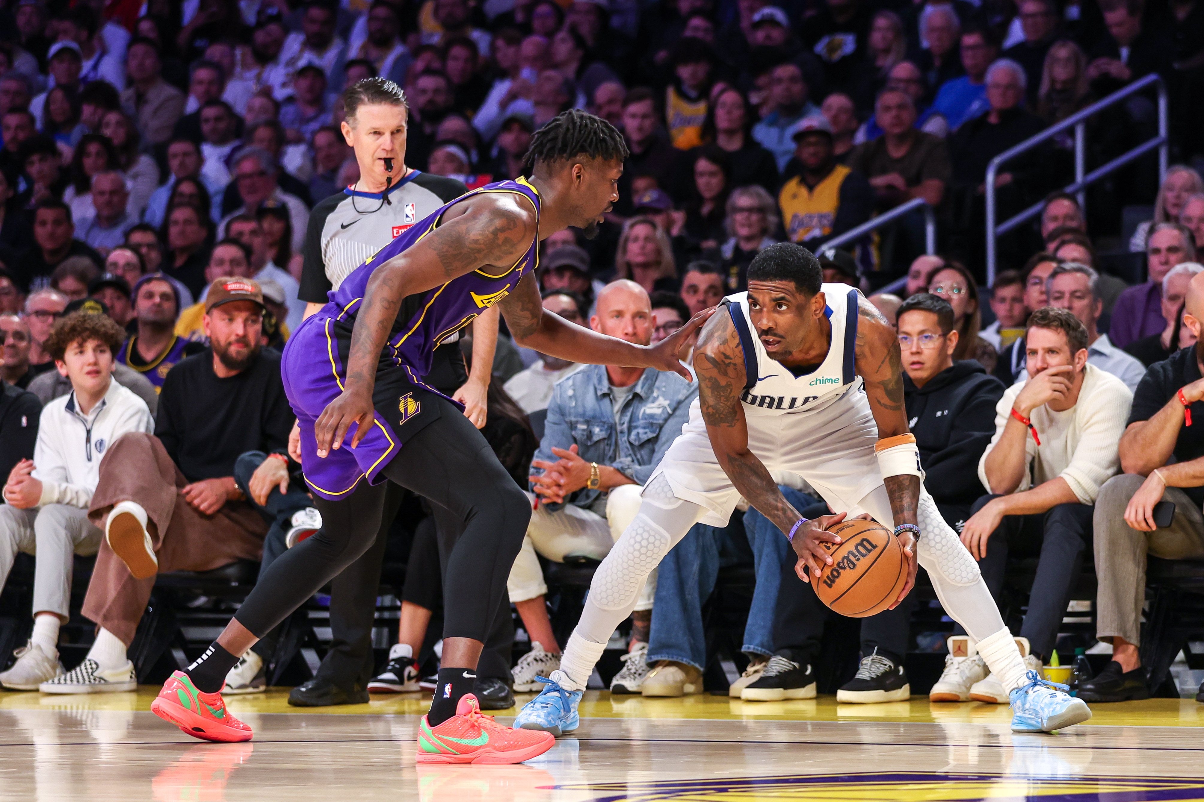 Guards Irving, Russell signed on dotted line with Mavs | Dallas Mavericks