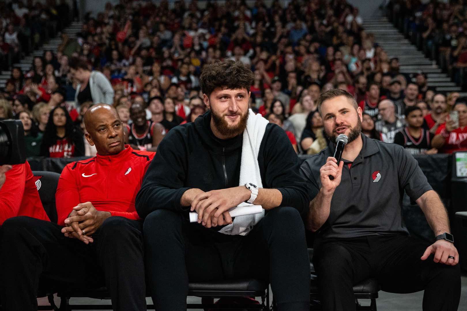 PHOTOS » Fan Fest kicks off the season in a familiar location Photo ...