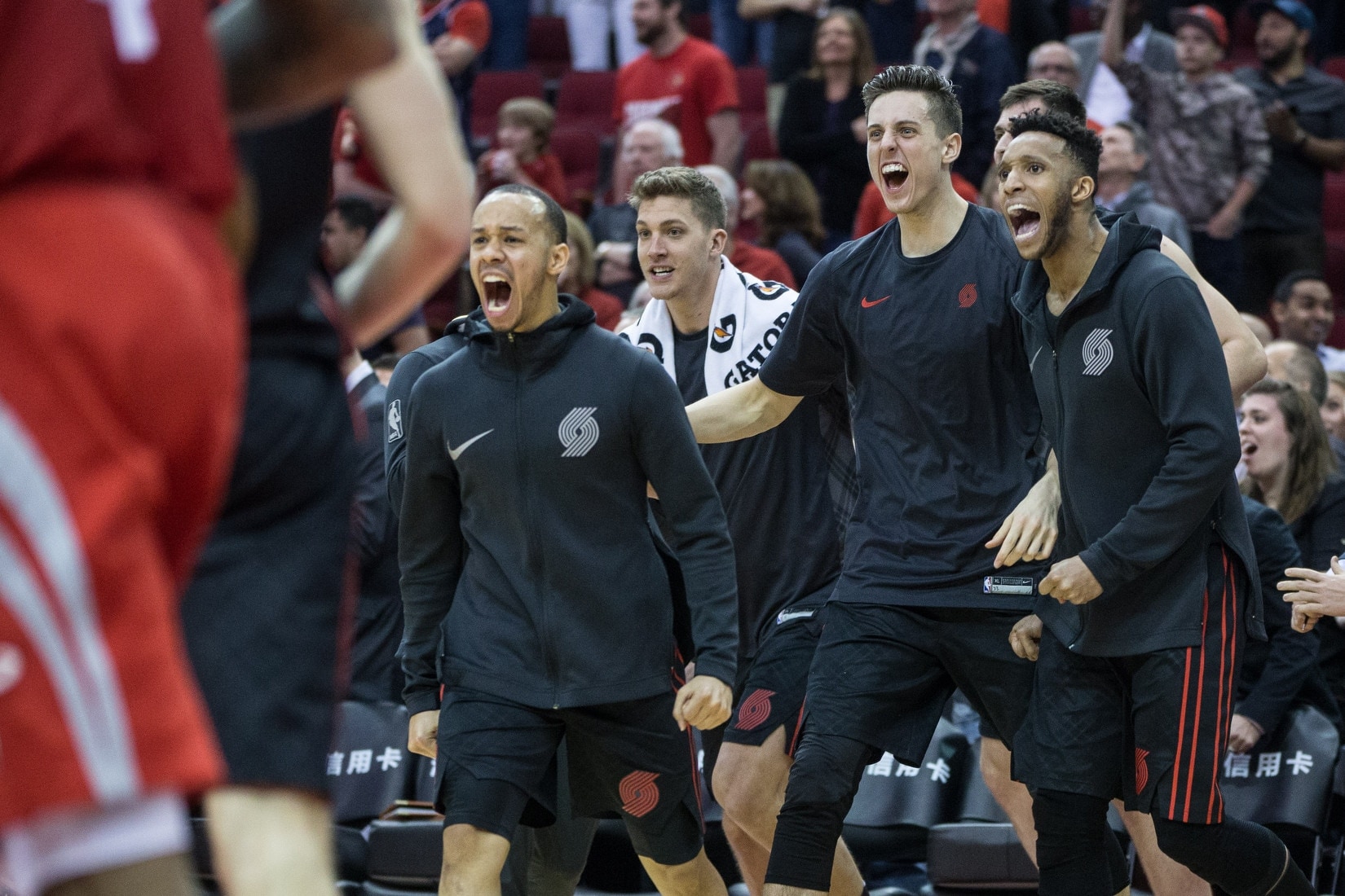 PHOTOS » Best Of The Bench Photo Gallery | NBA.com