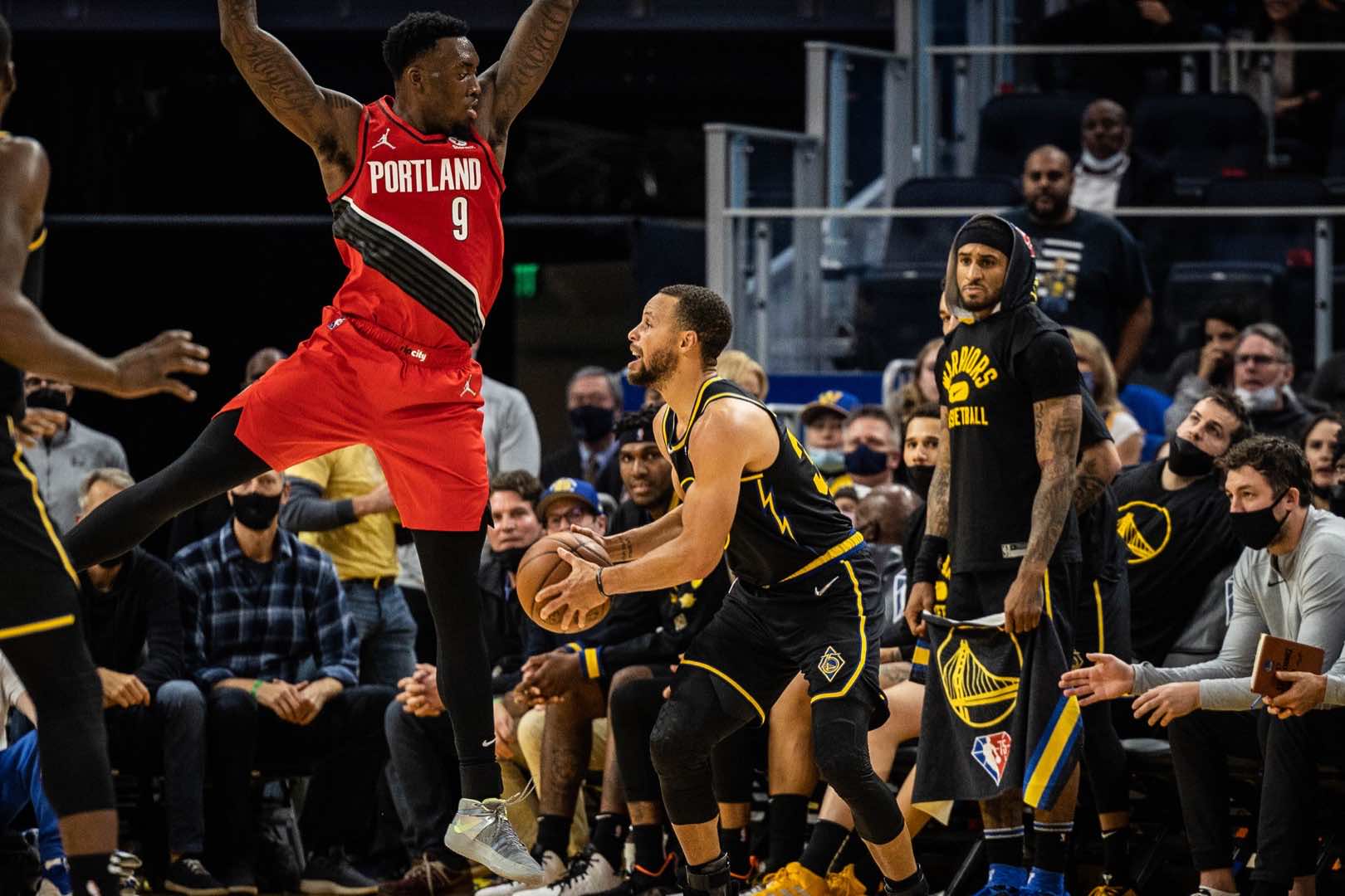 PHOTOS » Trail Blazers 94 VS. Warriors 104 on December 8, 2021 Photo ...