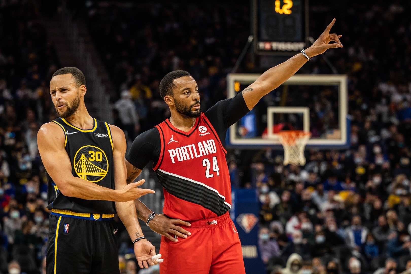 PHOTOS » Trail Blazers 94 VS. Warriors 104 on December 8, 2021 Photo ...