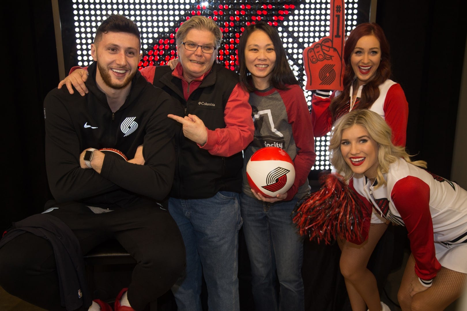 PHOTOS » Thank You RCU | Portland Trail Blazers