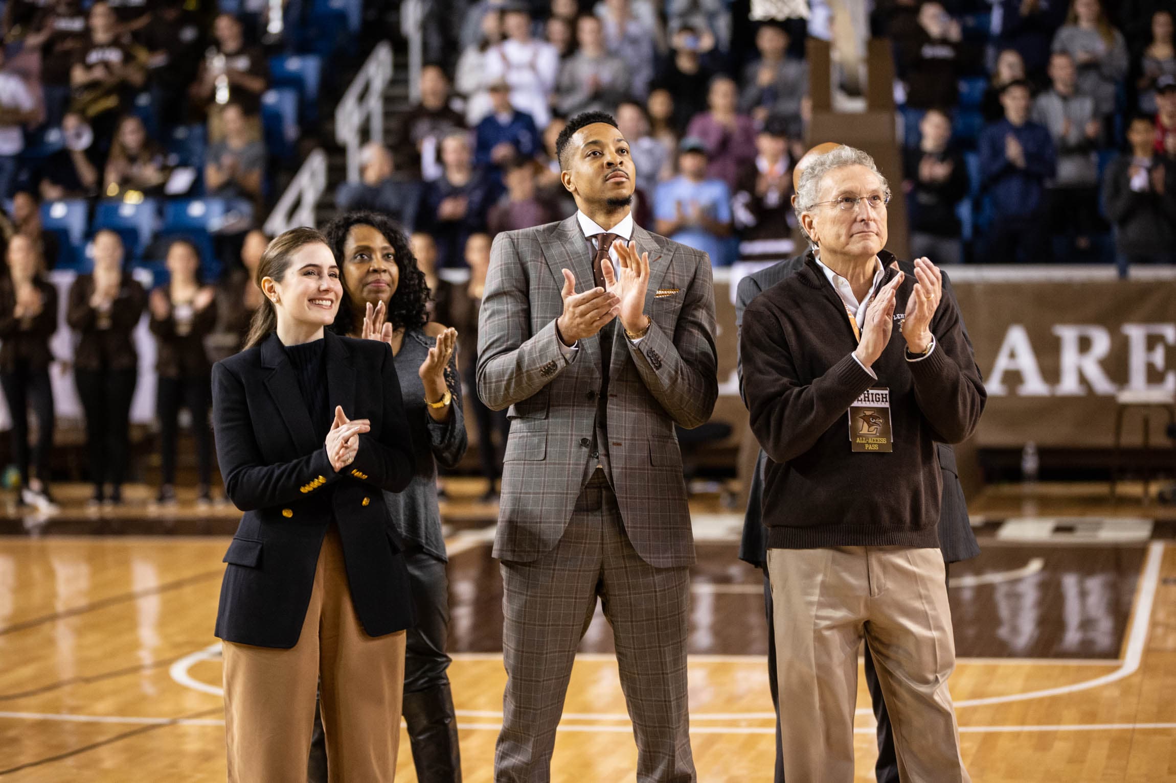Photos » CJ McCollum's Number Retired At Lehigh Photo Gallery | NBA.com