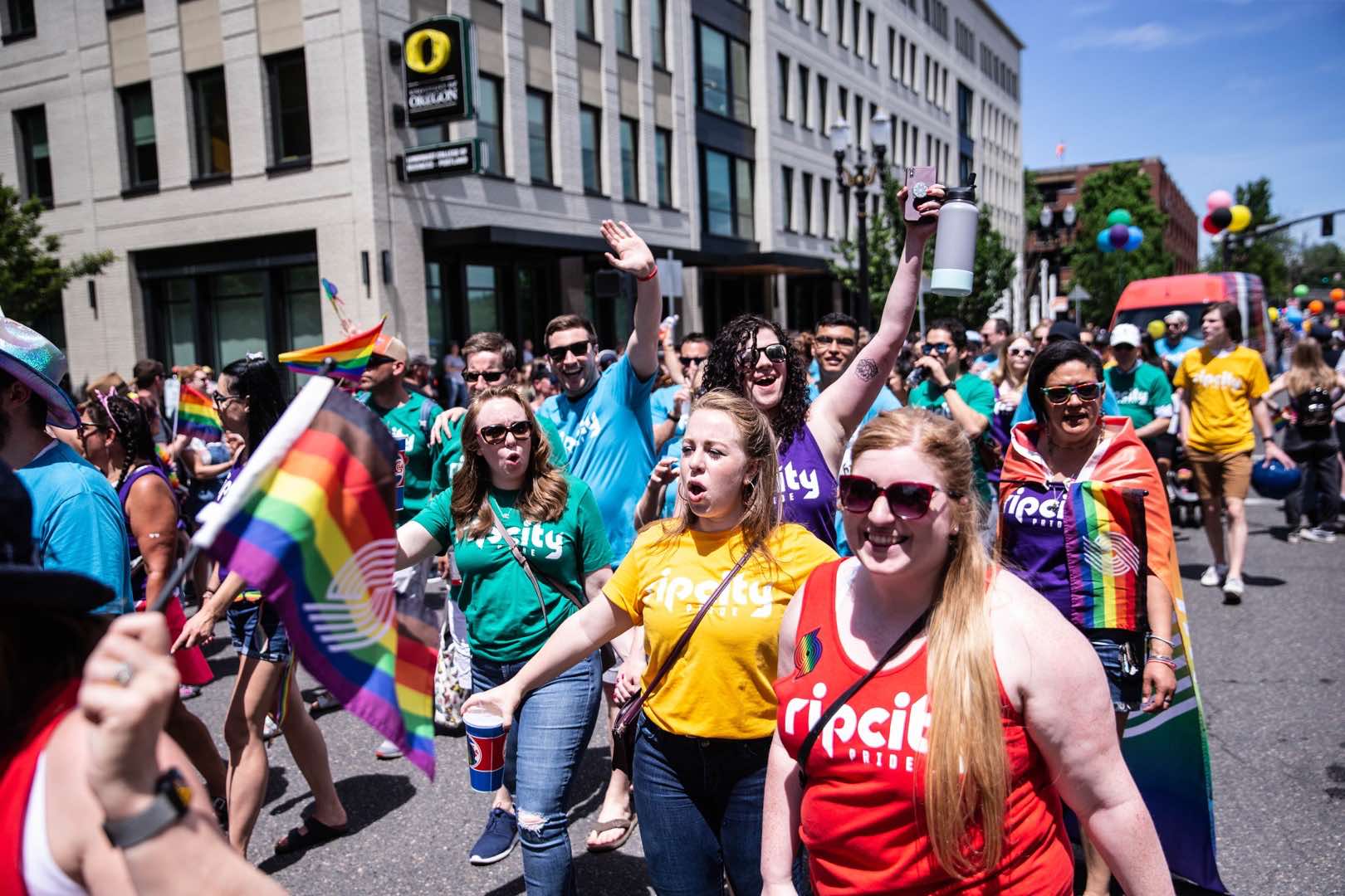 2019 Portland Pride Parade Photo Gallery | NBA.com