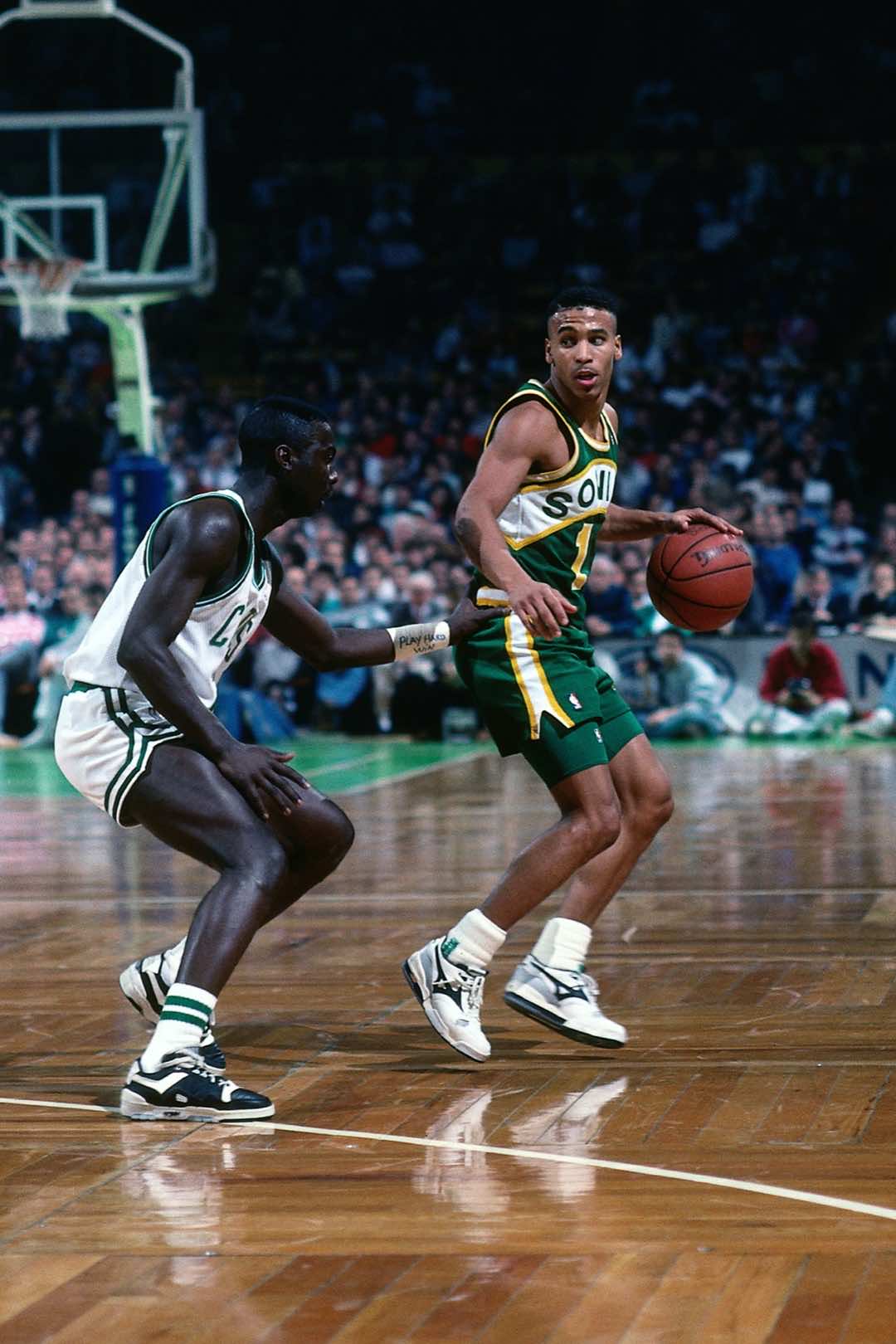 PHOTOS » A look back at notable draft picks at #16 Photo Gallery | NBA.com