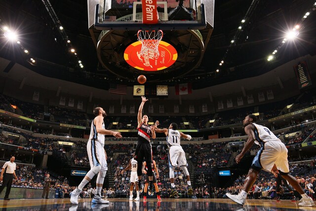 Photos: Portland at Memphis Photo Gallery | NBA.com