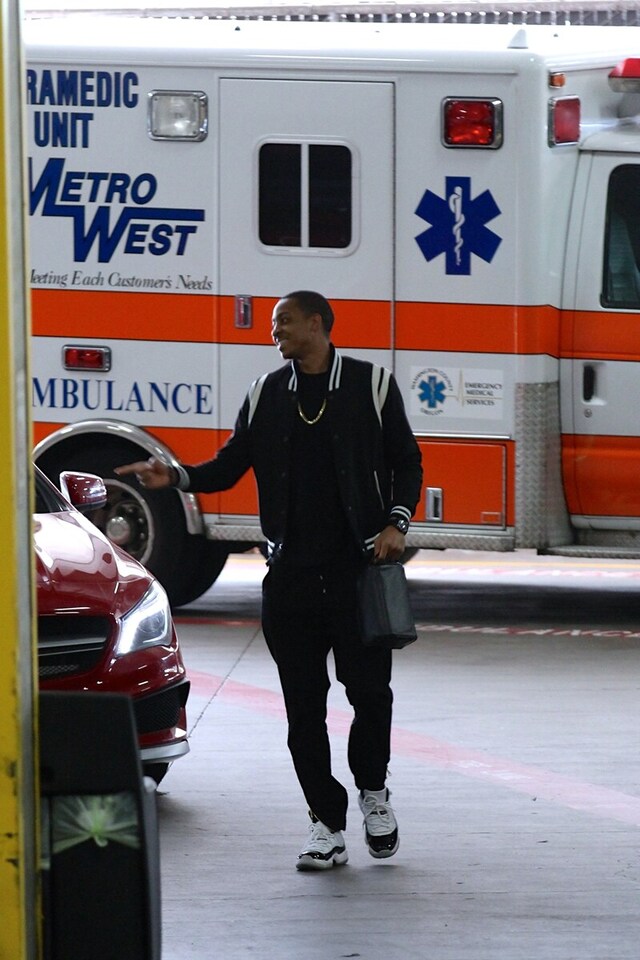 Rip City Scene: March 30 vs. Phoenix Photo Gallery | NBA.com