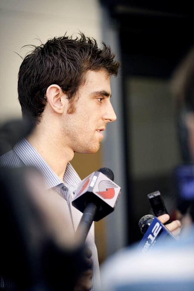 Welcome To Rip City Victor Claver Photo Gallery | NBA.com