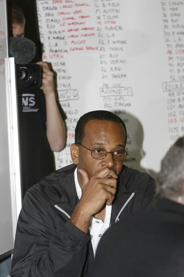 Dale Osbourne Added To Coaching Staff Photo Gallery | NBA.com