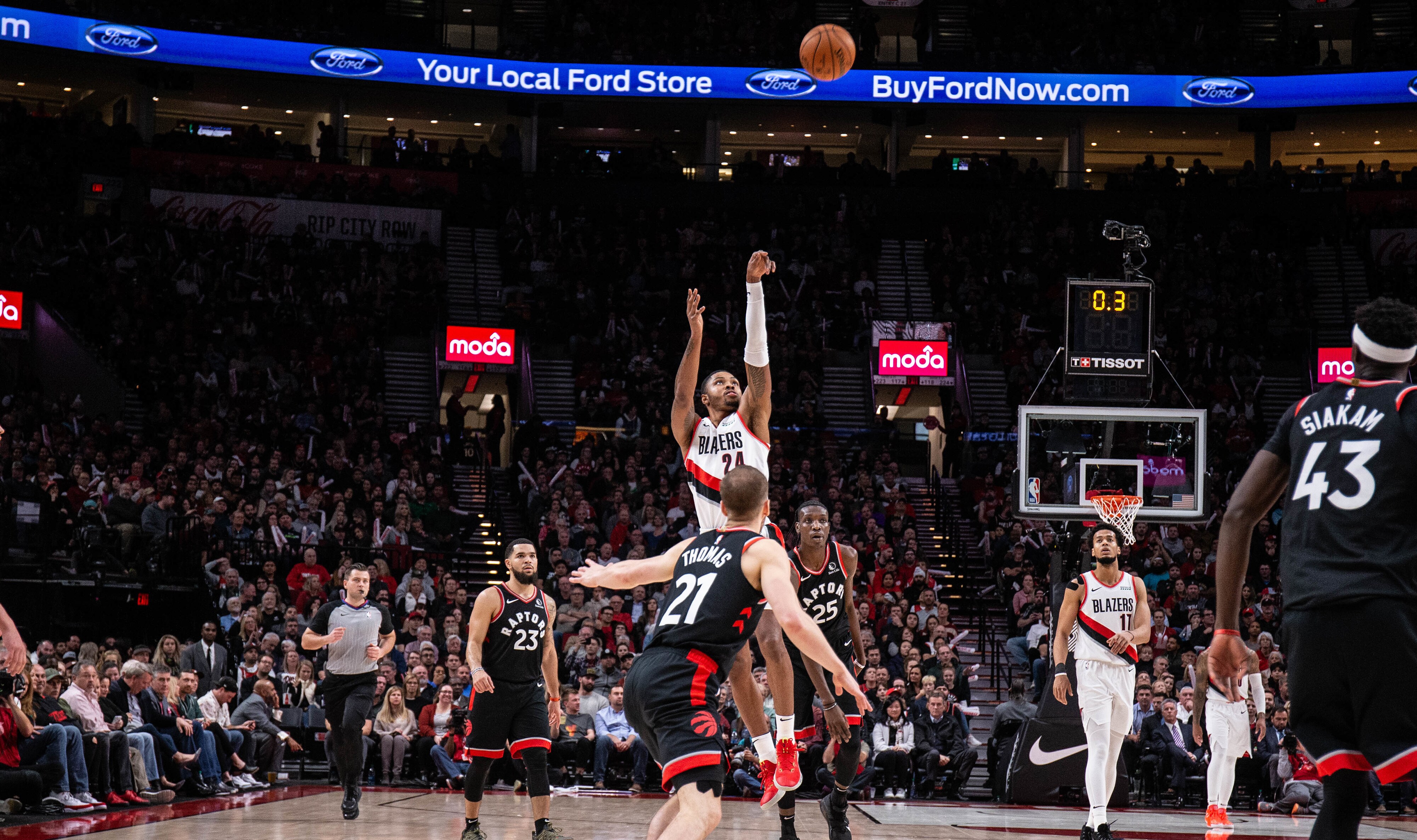 Blazers Face Defending Champs As Road Trip Turns North | NBA.com Blazers Face Defending Champs As Road Trip Turns North | NBA.com