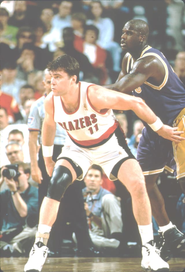 Arvydas Sabonis Through the Years Photo Gallery | NBA.com