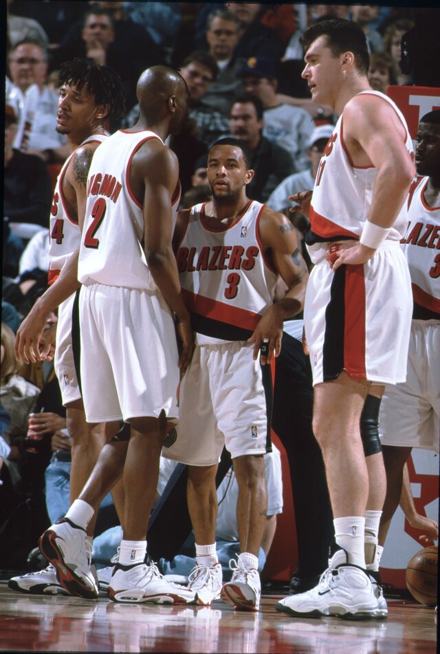 Arvydas Sabonis Through the Years Photo Gallery | NBA.com
