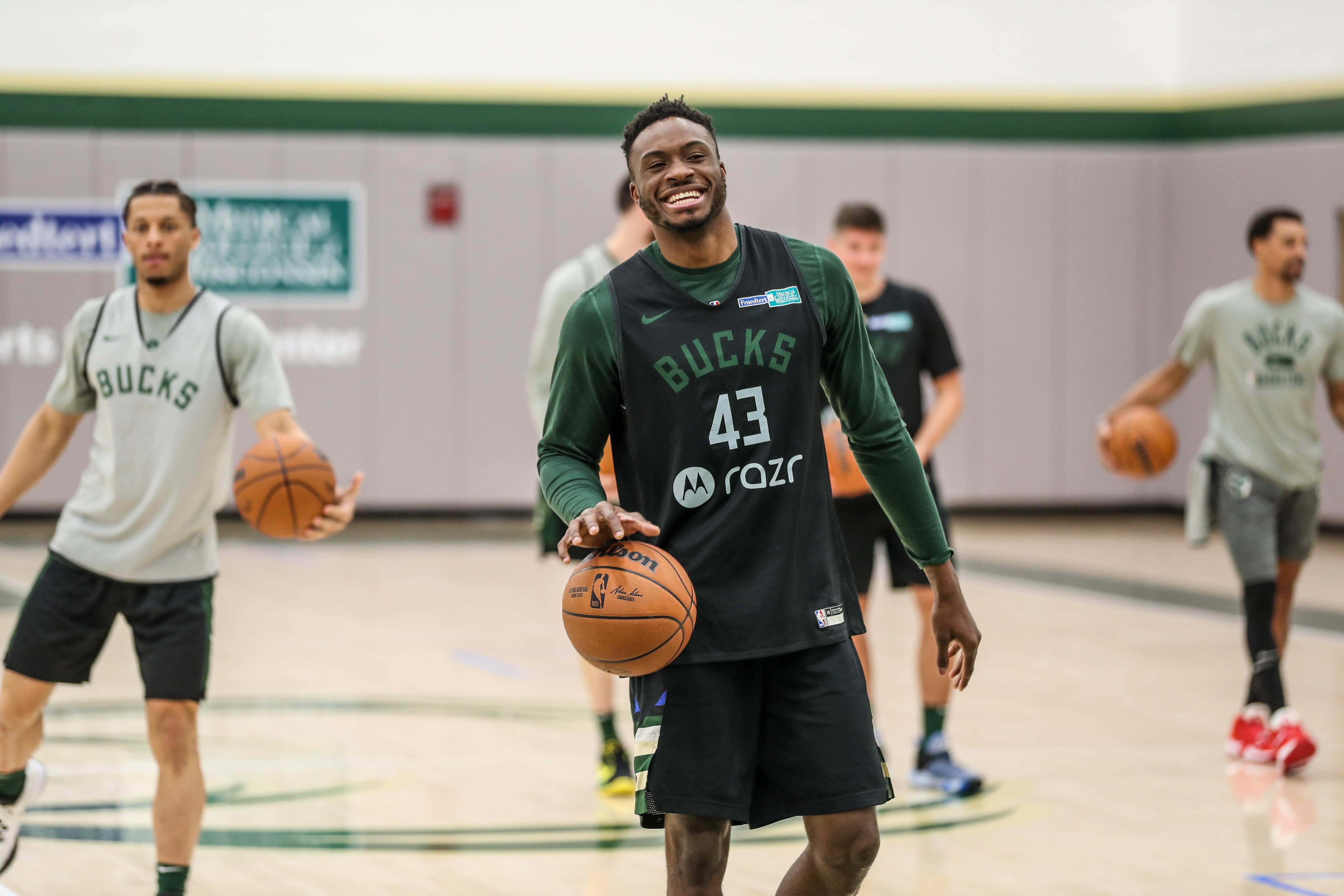 In Photos: Bucks Return From All-Star Break, Prepare For Nets Photo ...