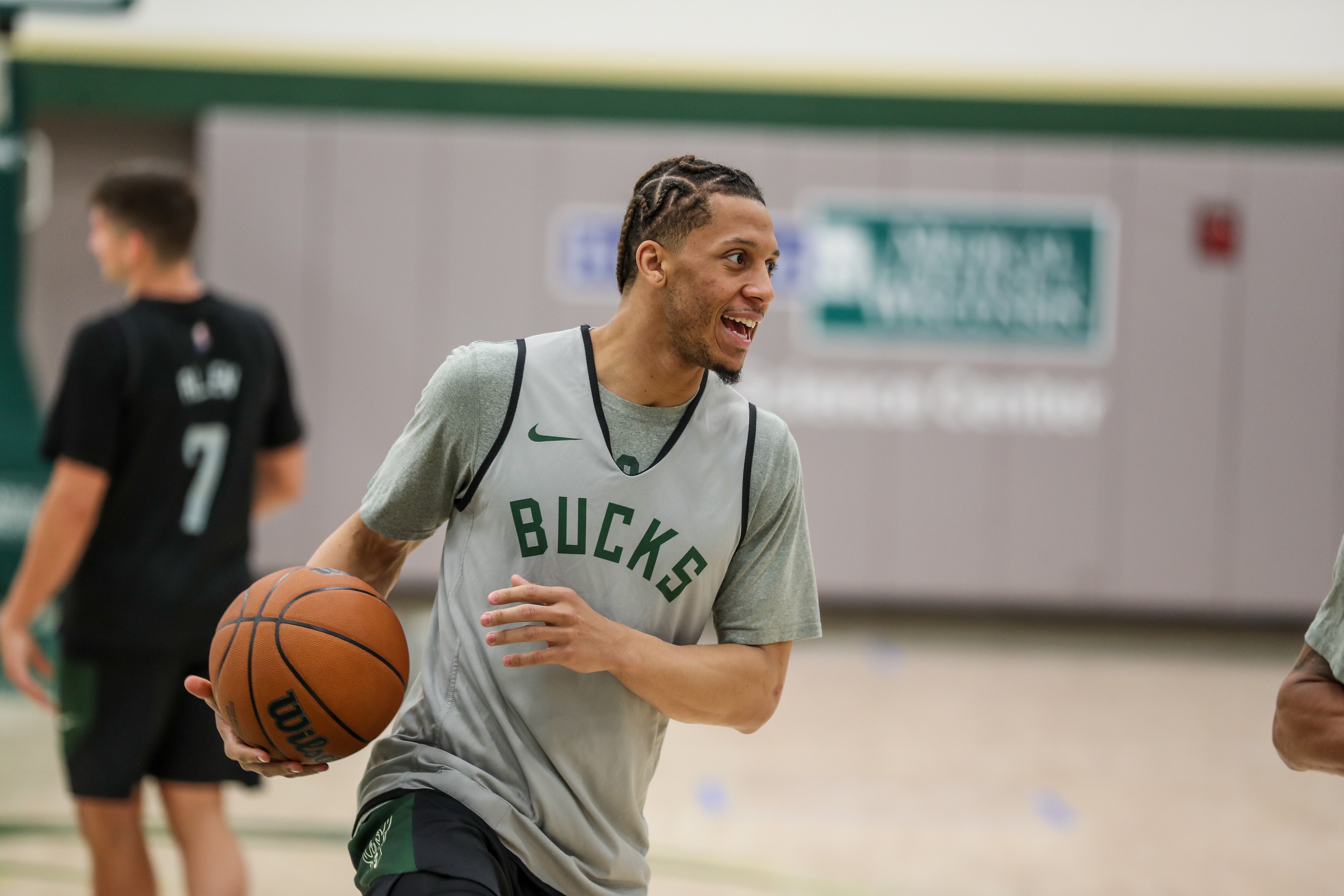 In Photos: Bucks Return From All-Star Break, Prepare For Nets Photo ...