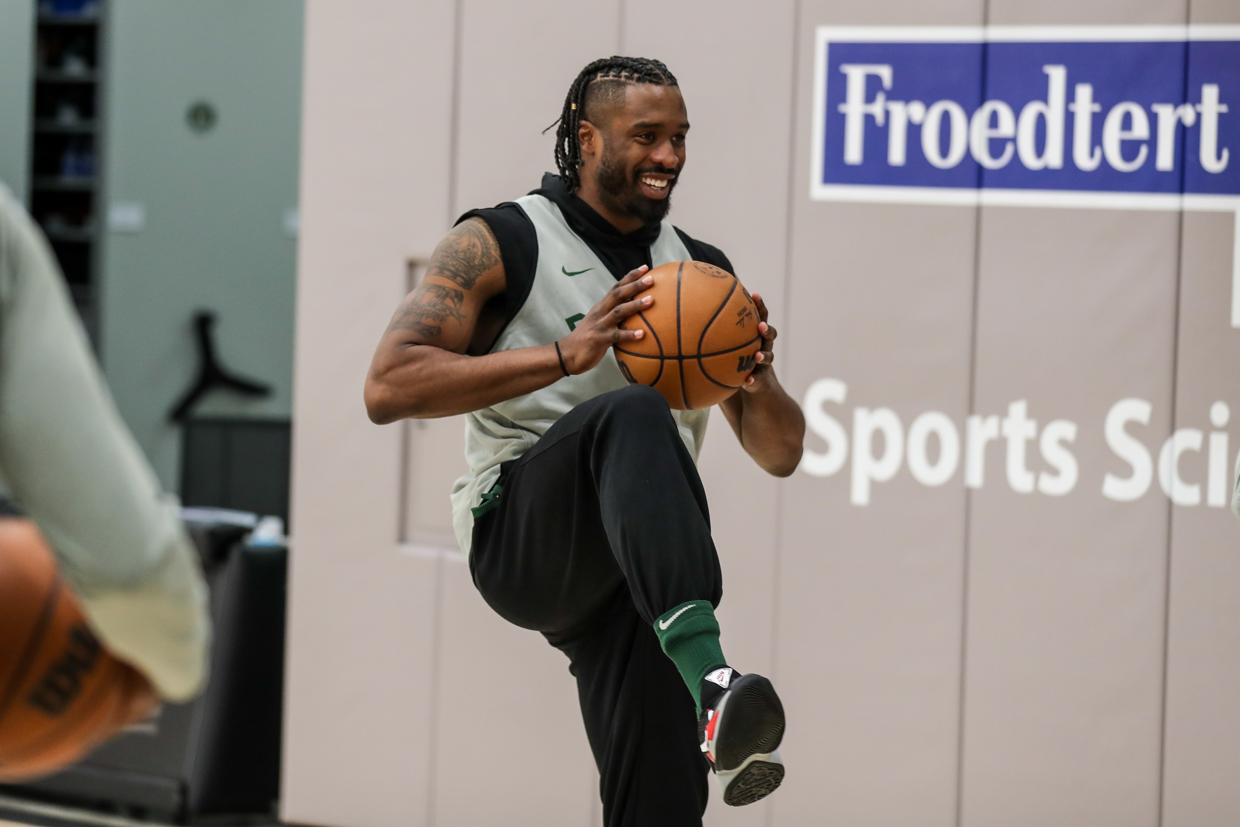 In Photos: Bucks Return From All-Star Break, Prepare For Nets Photo ...