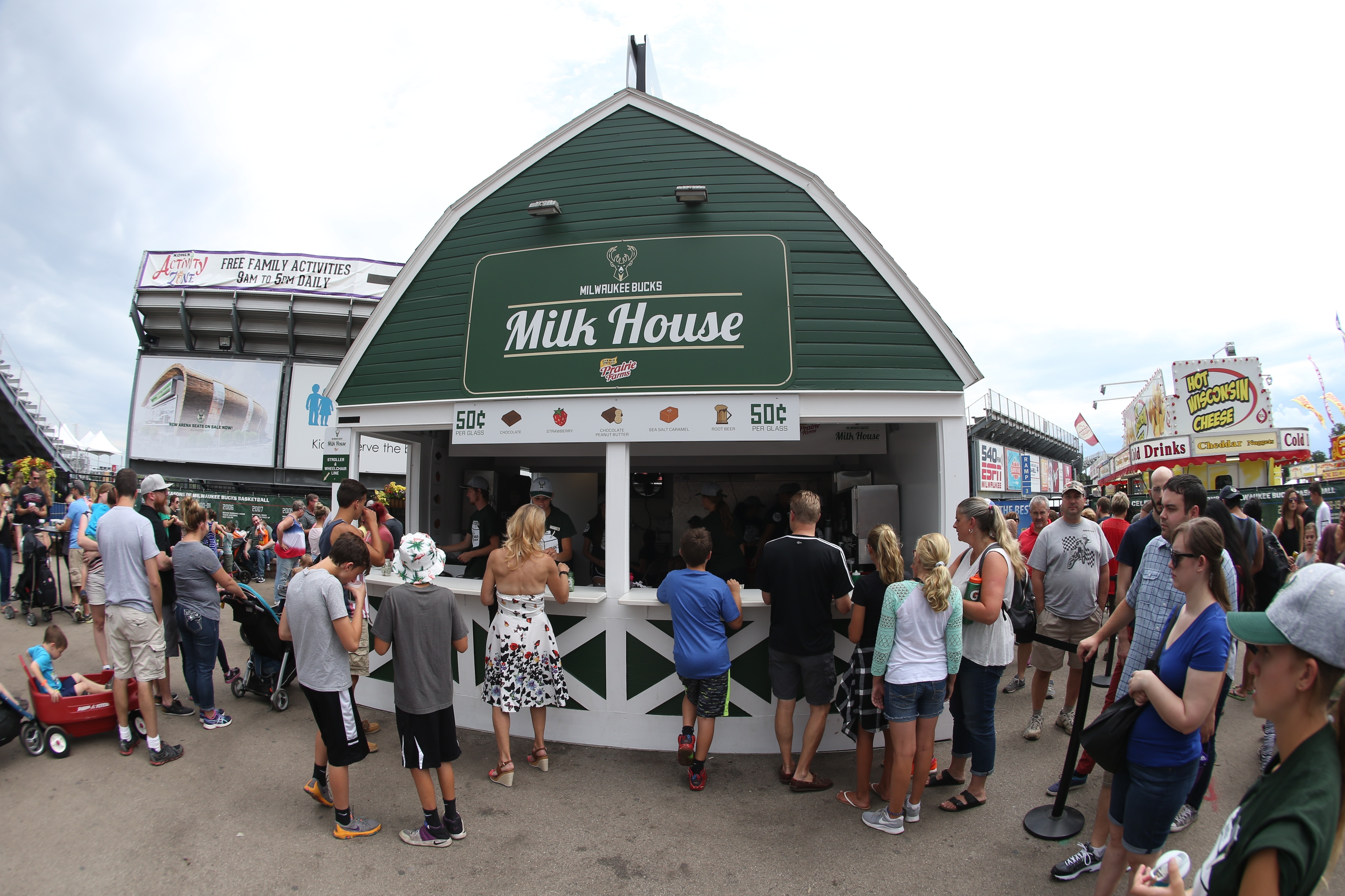 Milwaukee Bucks and Prairie Farms Dairy Continue Milk House Tradition ...