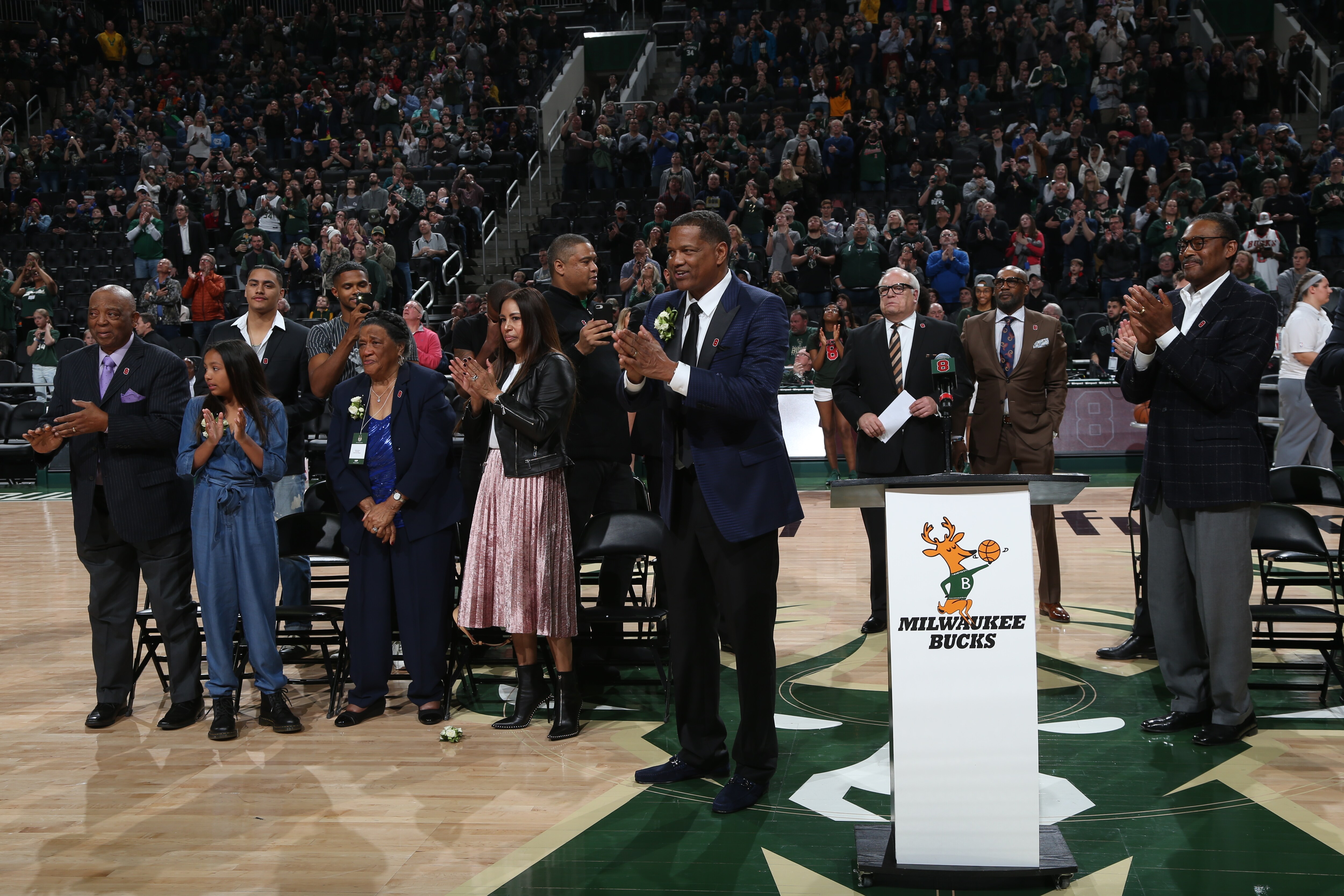 Marques Johnson's Jersey Retirement Ceremony In Photos Photo Gallery ...