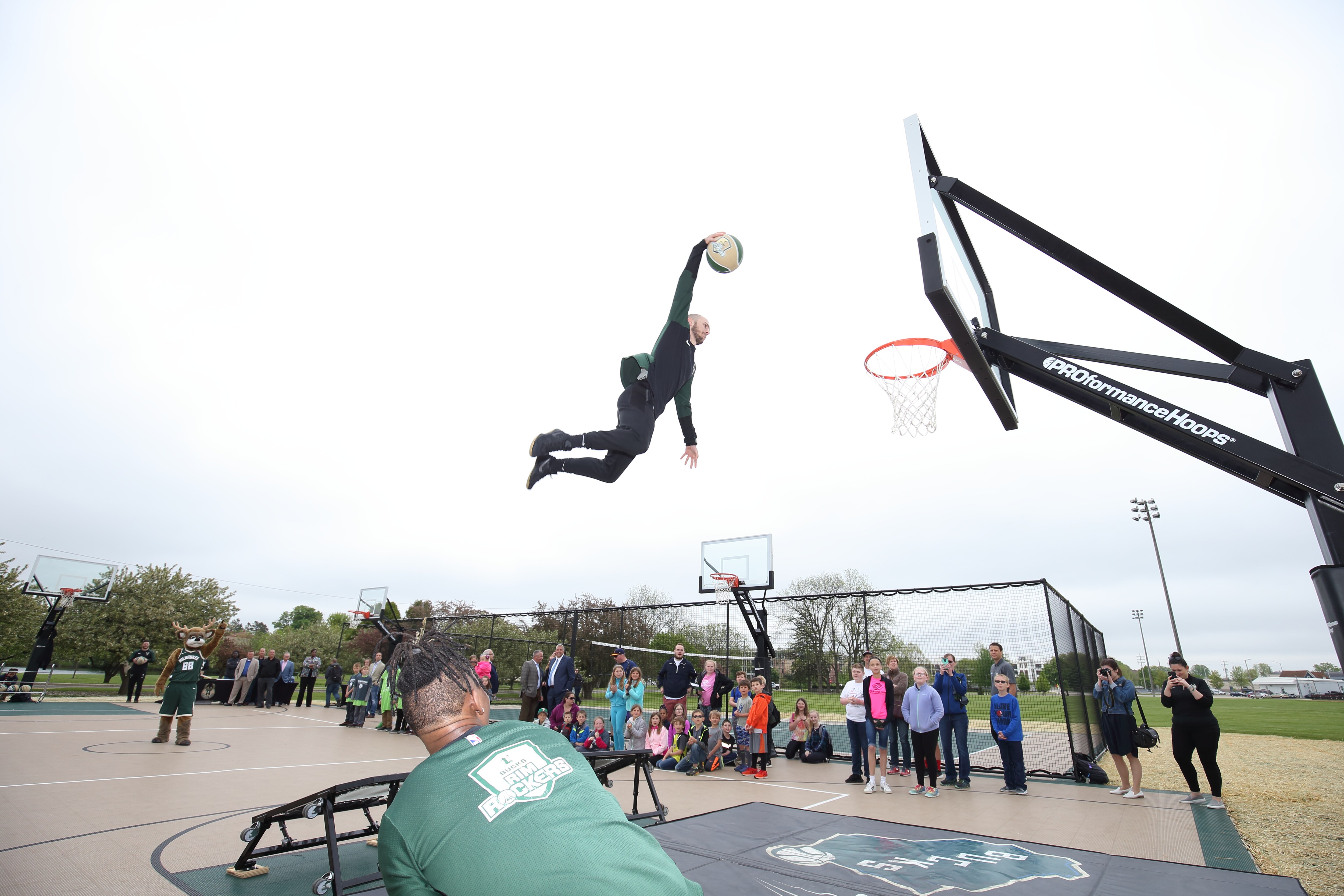 Bucks And West Bend Mutual Open New Multi-Sport Court In Regner Park ...