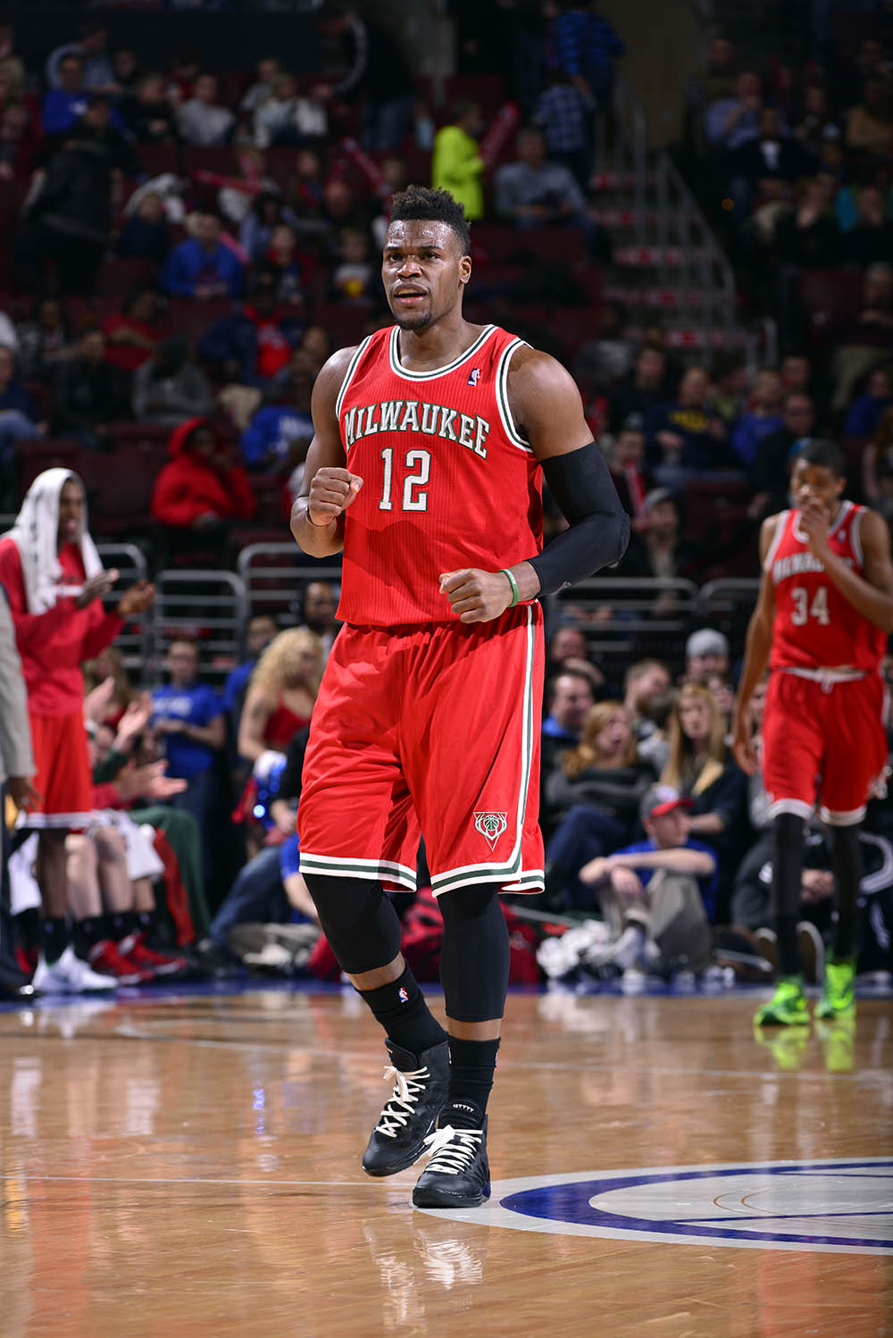 2013-14 Rewind: Jeff Adrien Photo Gallery | NBA.com