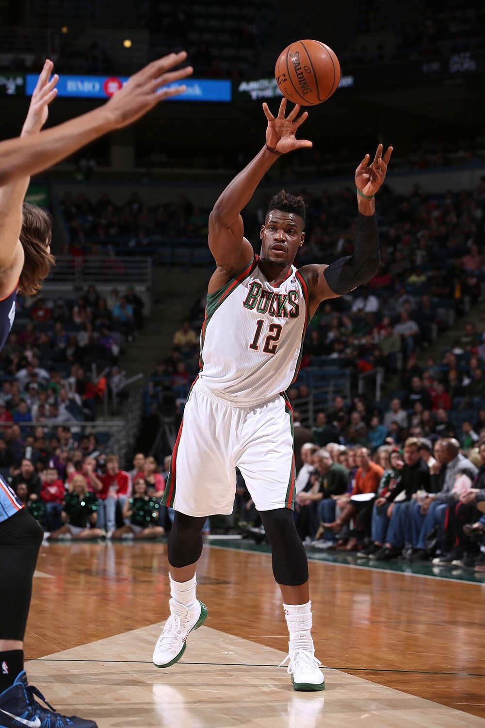 2013-14 Rewind: Jeff Adrien Photo Gallery | NBA.com