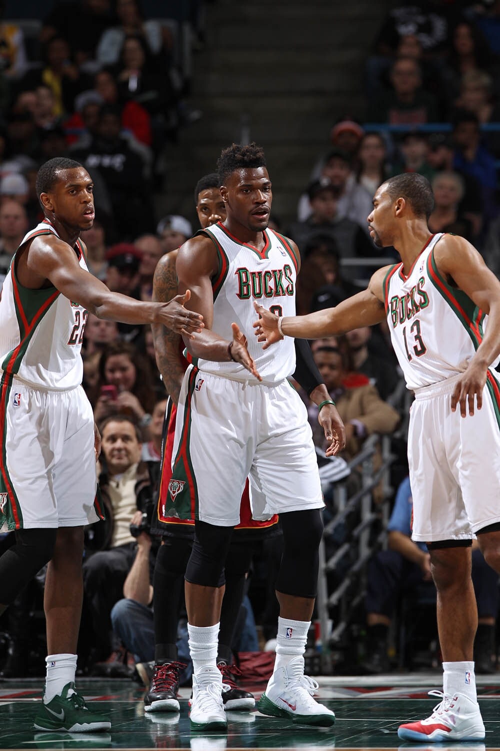 2013-14 Rewind: Jeff Adrien Photo Gallery | NBA.com