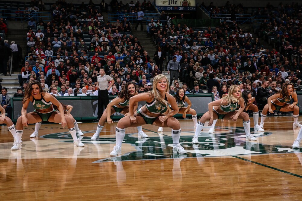 Dancers - Bucks vs Kings - 2/11/15 Photo Gallery | NBA.com