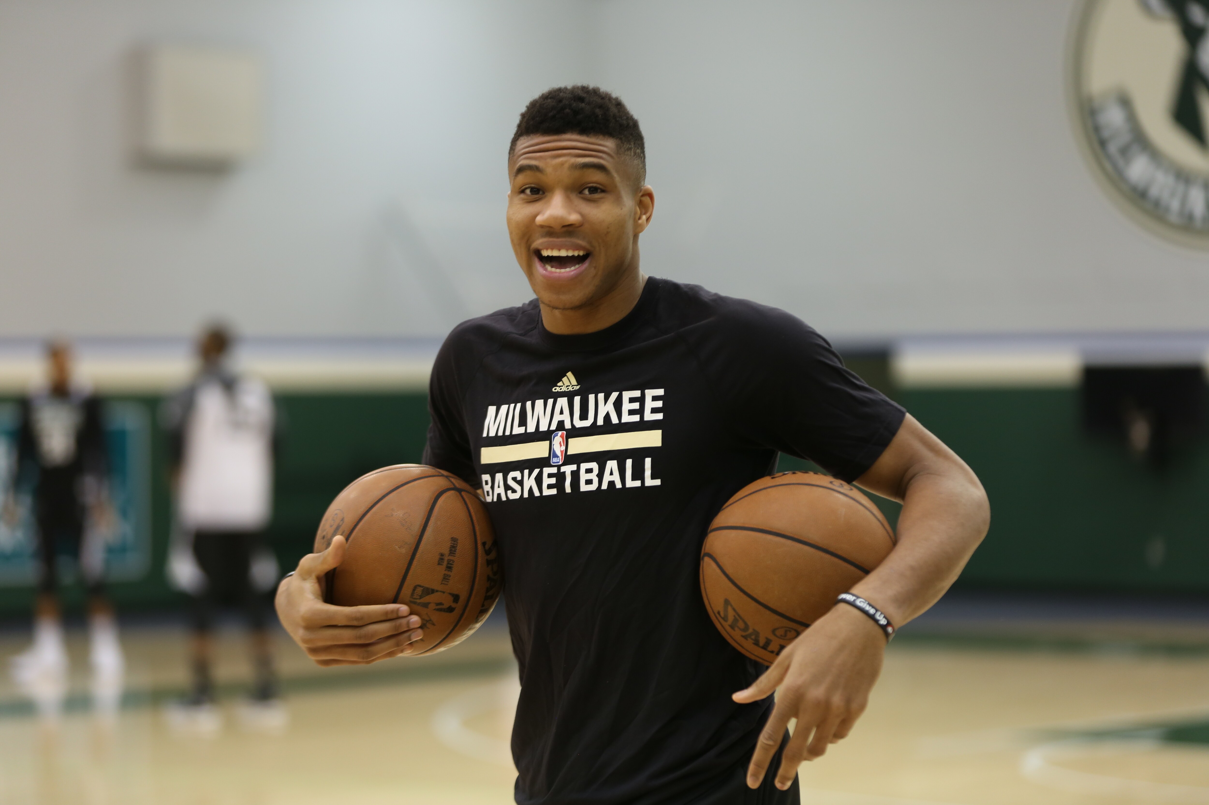 Gallery: Bucks Prepare For Warriors Photo Gallery | NBA.com