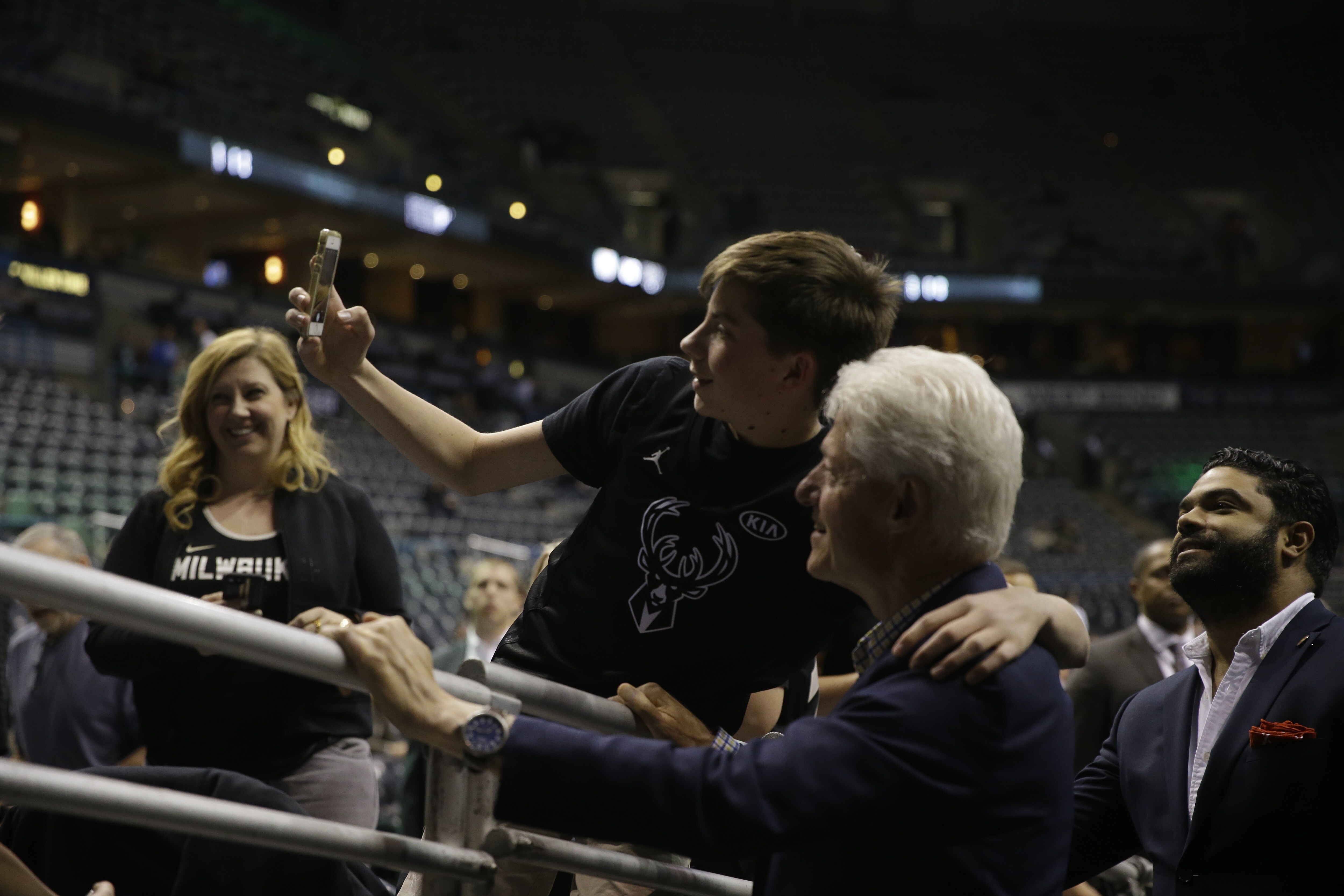 President Clinton Visits Milwaukee For Game Six Photo Gallery | NBA.com