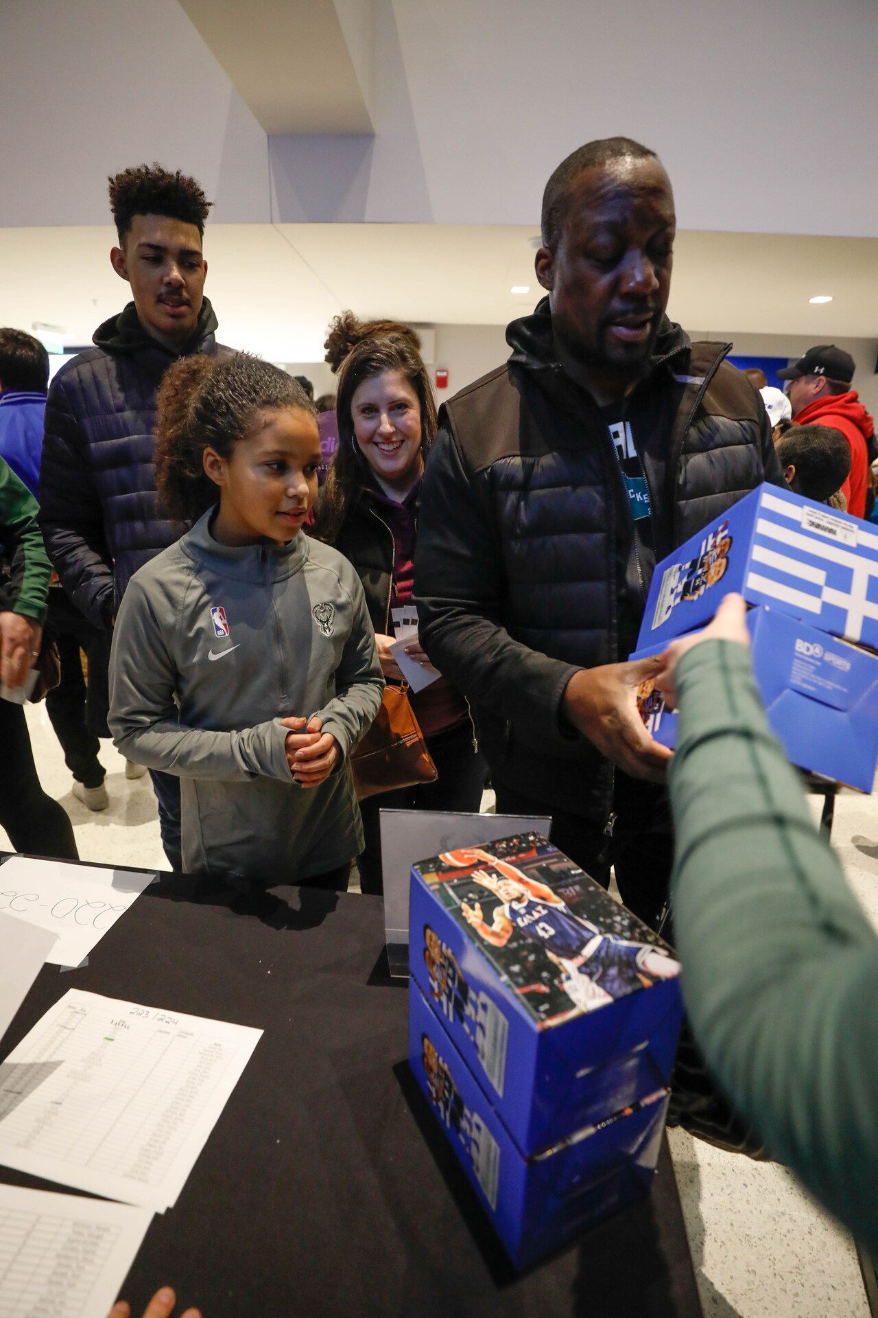 In Photos: Bucks Host Greek Night | Milwaukee Bucks