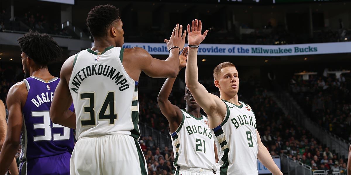 The Bucks are Crushing Second Quarters and Coasting to Wins | Milwaukee ...