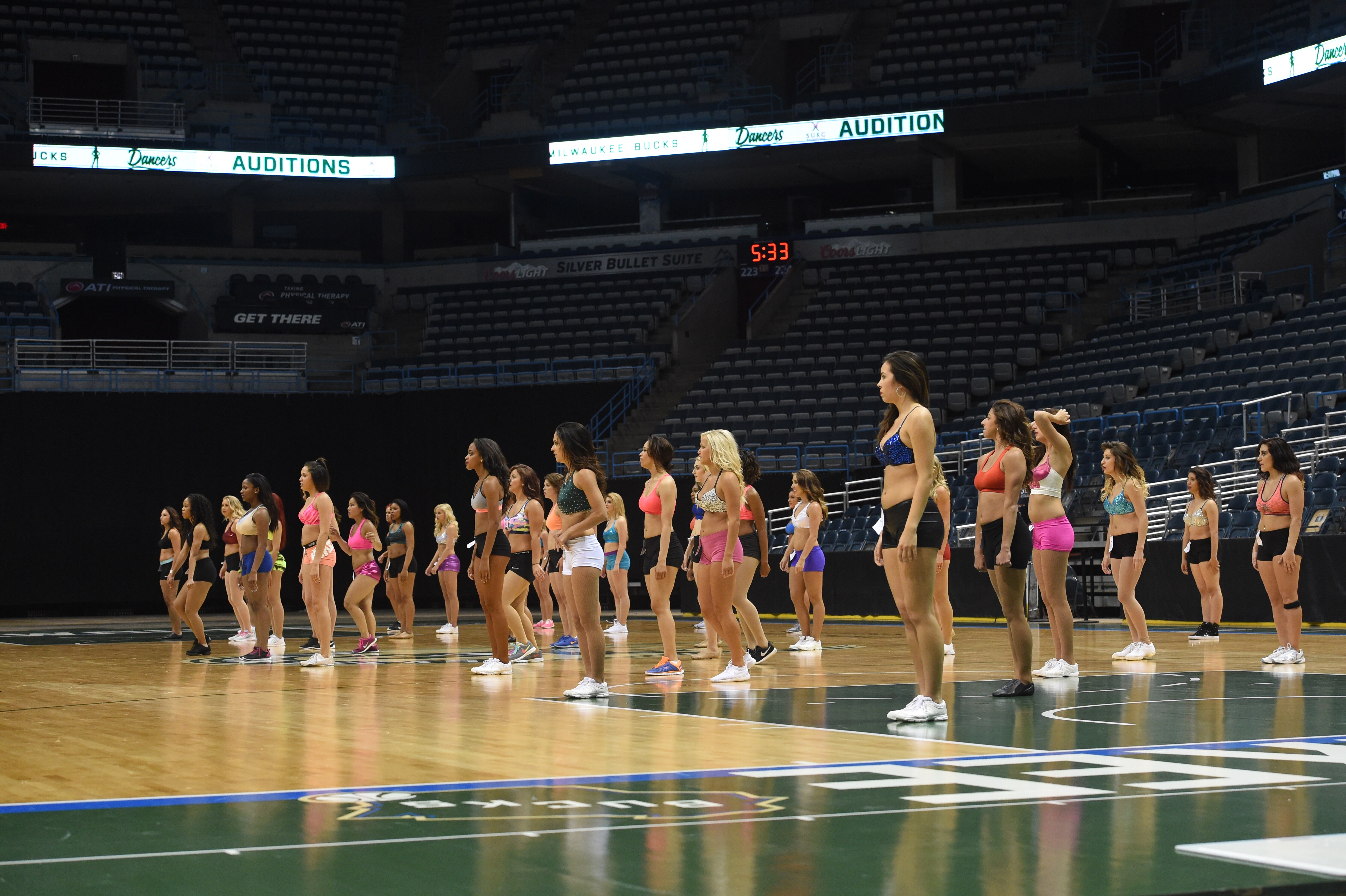 Milwaukee Bucks Dancers Auditions - Day 2 Photo Gallery | NBA.com