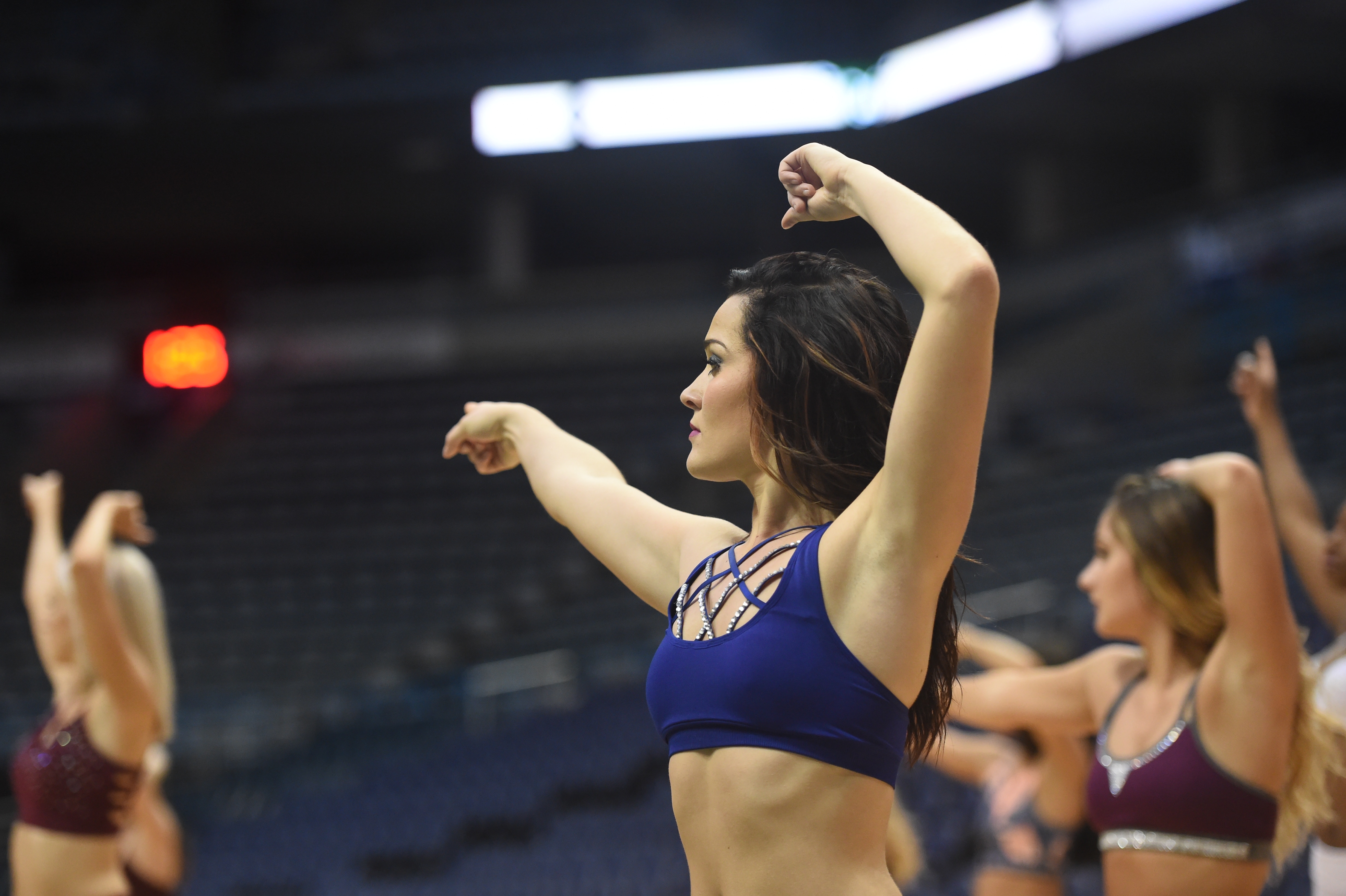 2017 Milwaukee Bucks Dancers Auditions: Day 2 Photo Gallery | NBA.com